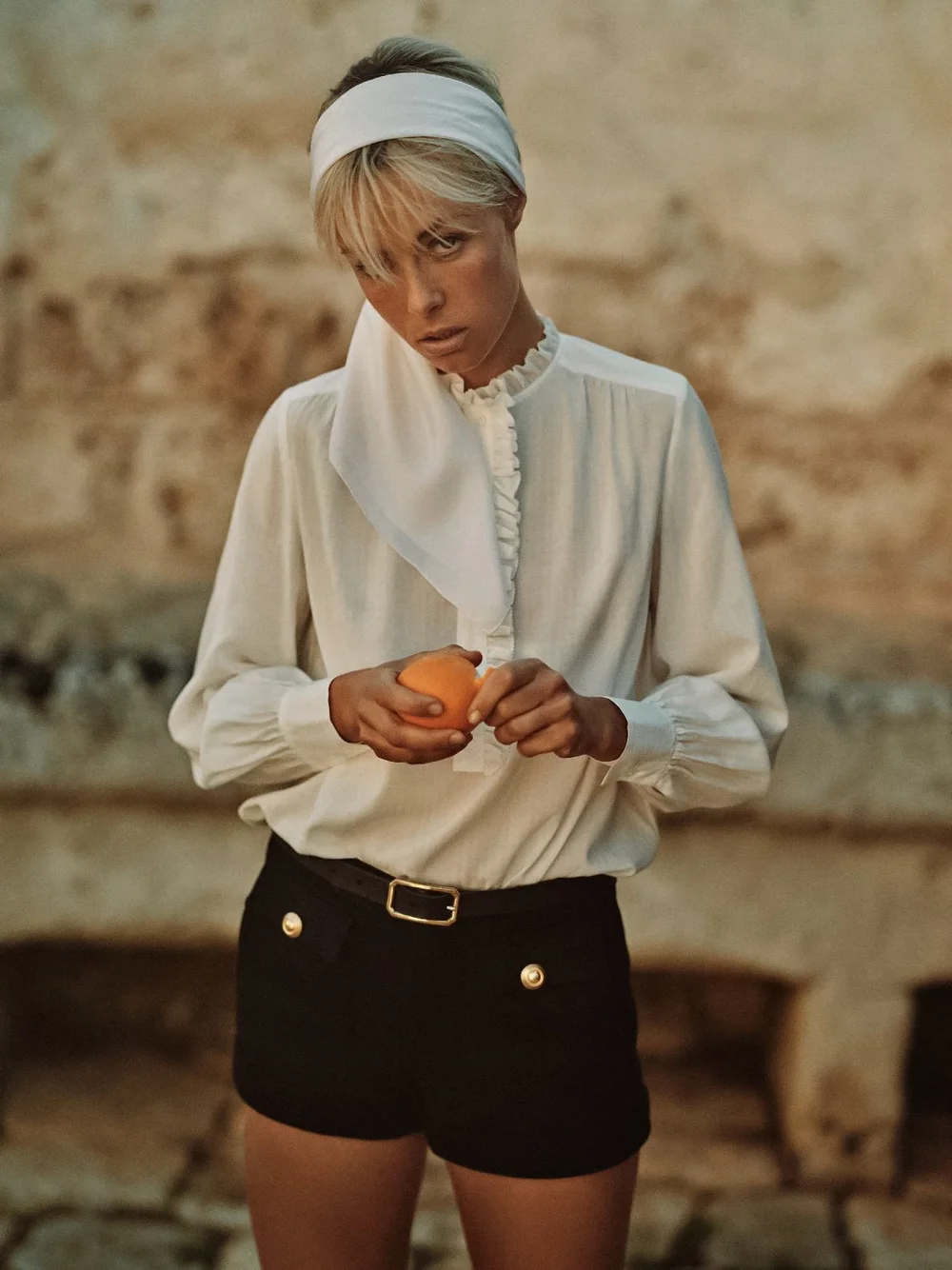 Edie Campbell in Puglia by Giampaolo Sgura for ELLE Italia Pt 1 — Anne ...