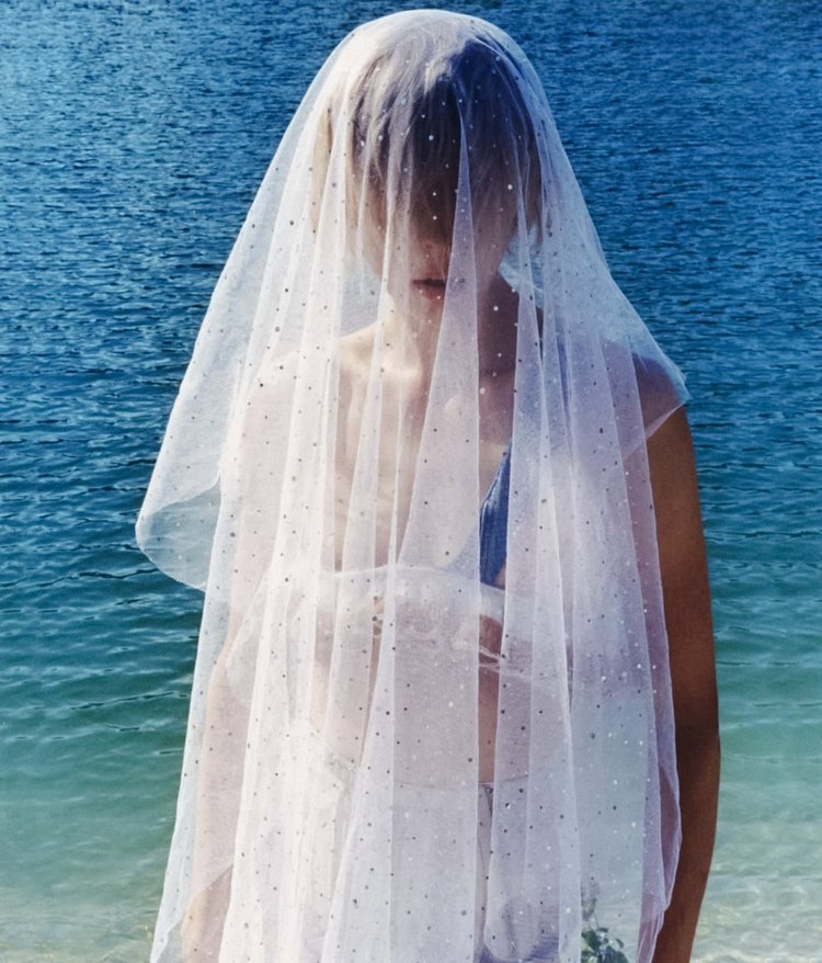 Edie Campbell's Off Kilter Fall Style Drew Vickers in d Magazine — Anne ...
