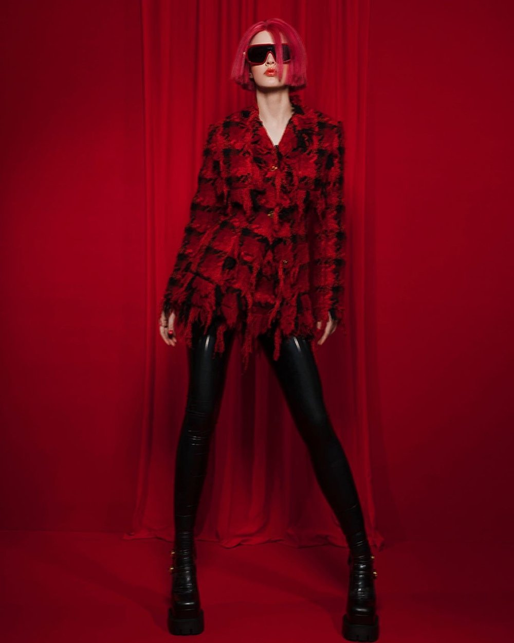 Belle Pierson in Hi Voltage Red Style by Sabine Villard for Seduction ...