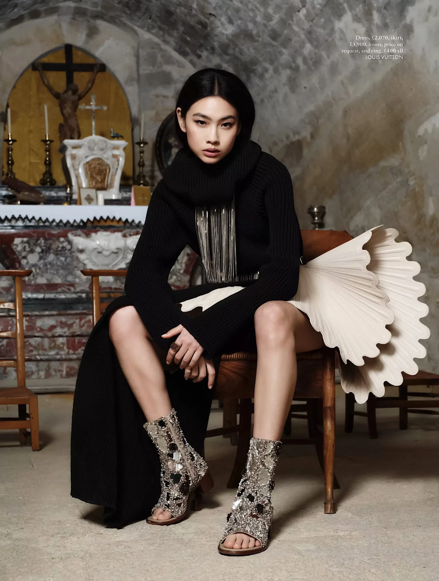 'Hoyeon Rising' in Louis Vuitton for ELLE UK November 2025 Lensed by ...