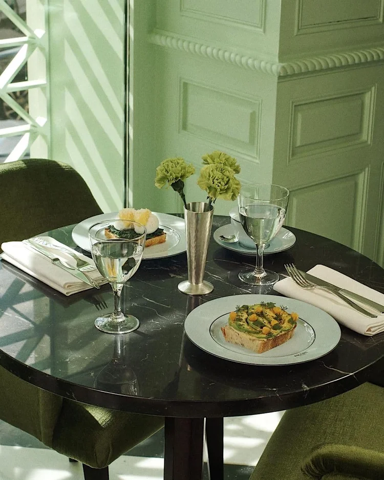 Pasticceria Marchesi Inspires Prada Caffè Harrods London Until January ...