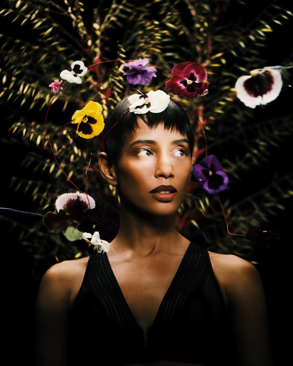 Brazilian Tais Bianca Gama de Araujo Harper's Bazaar Brazil July 2022 ...