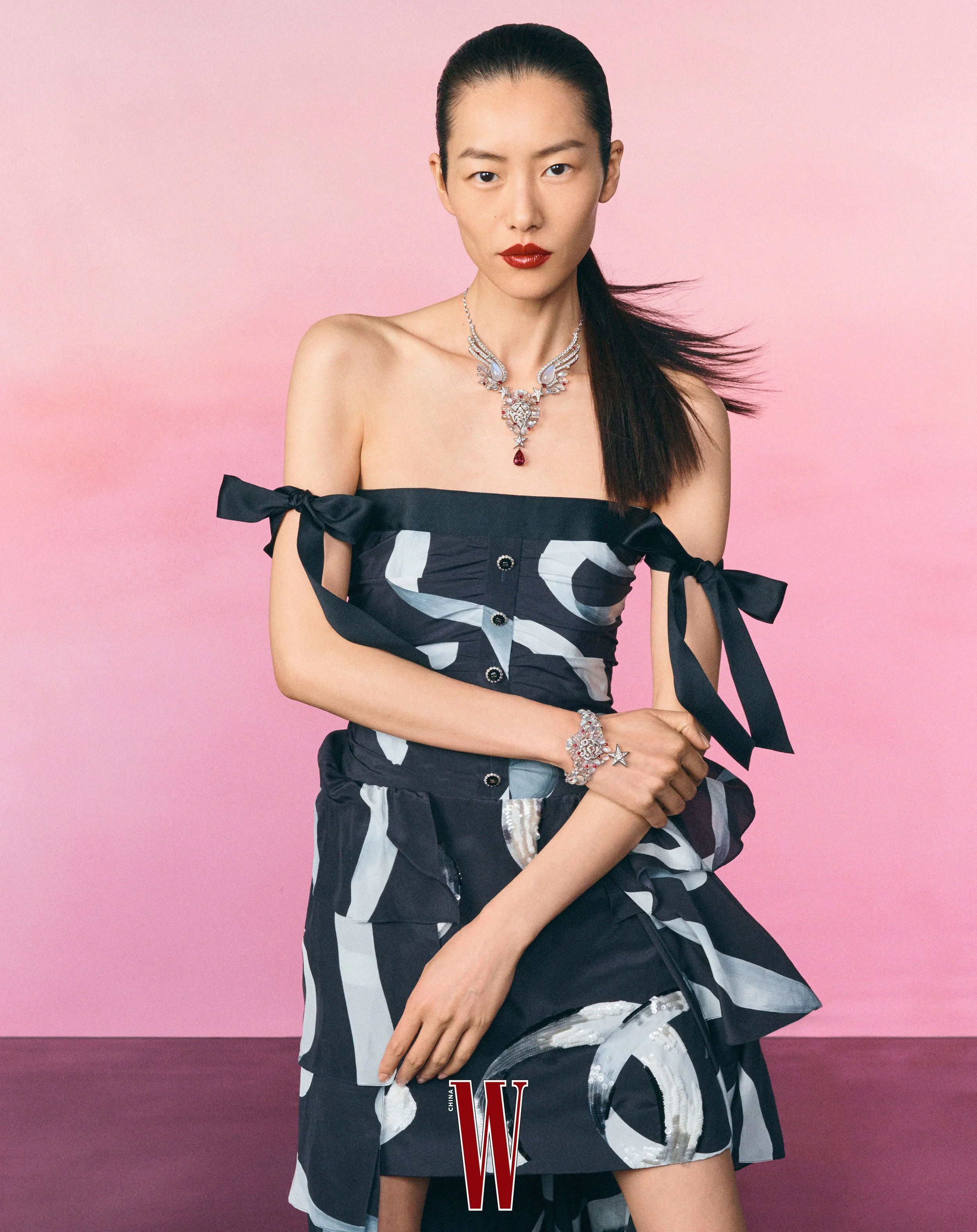Liu Wen Wears Chanel's 'Reach for the Stars' High Jewelry — Anne of ...