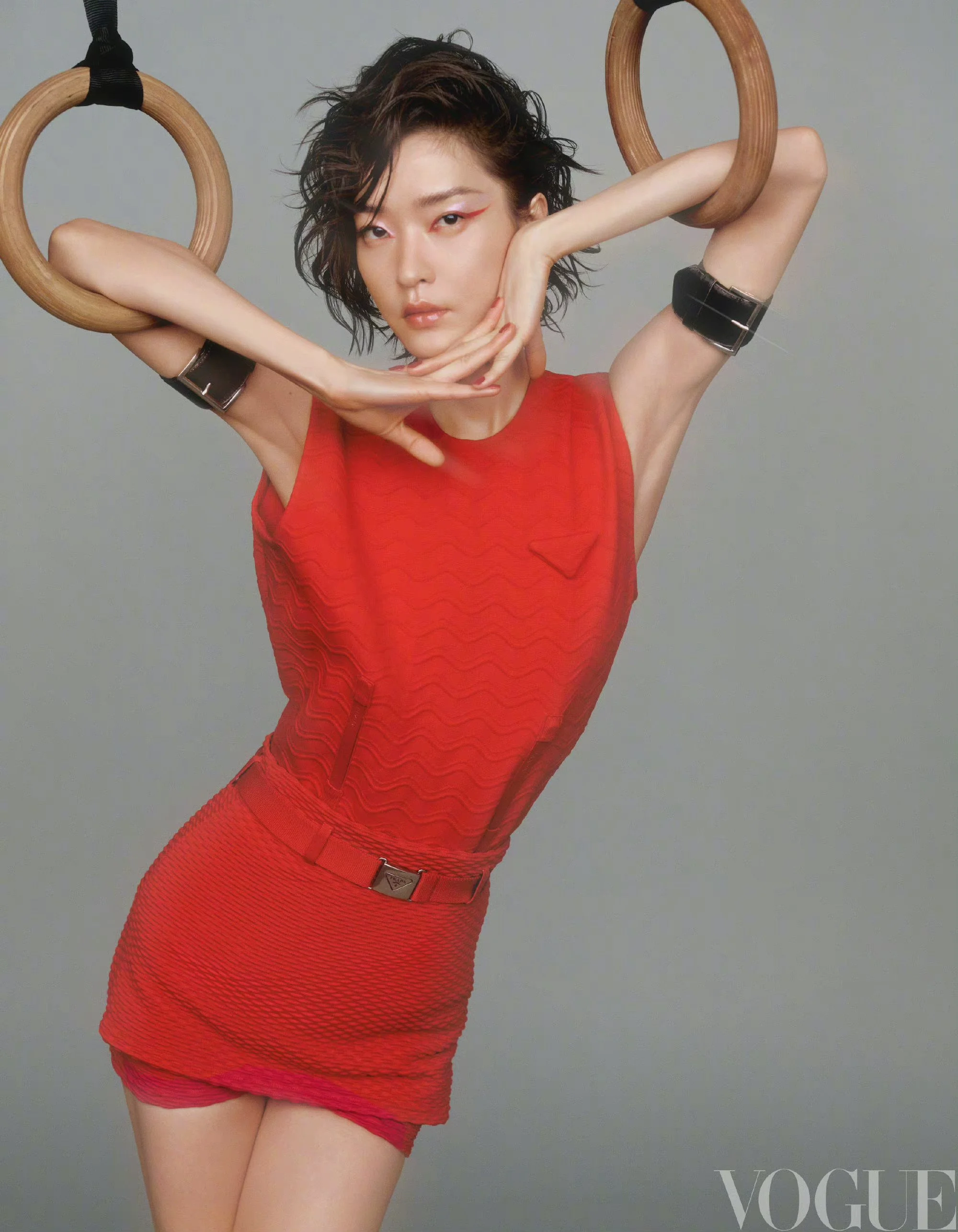 Du Juan's 17th Vogue China February 2022 Cover by Liu Song — Anne of ...