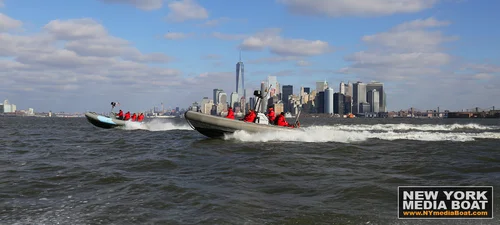 Tours — New York Media Boat | Manhattan Harbor Sightseeing Tours