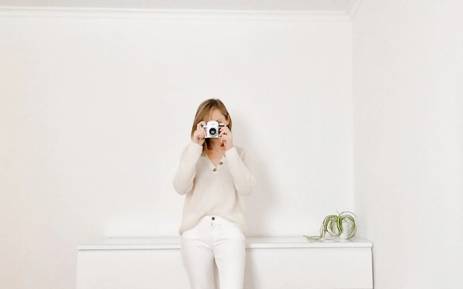 How To Do Photoshoot By FaceTime - Barcelona Brand Photographer