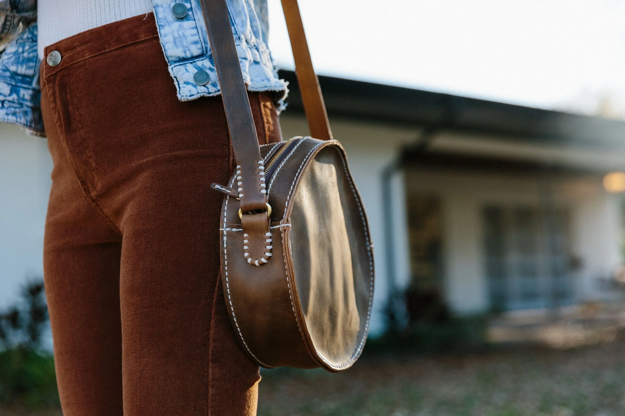 River Round Bag (Old Town) — Hillstreet Leather Works