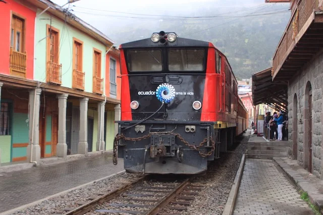 Ecuador Highlights 7D | Overland Adventure | Quito to Guayaquil ...