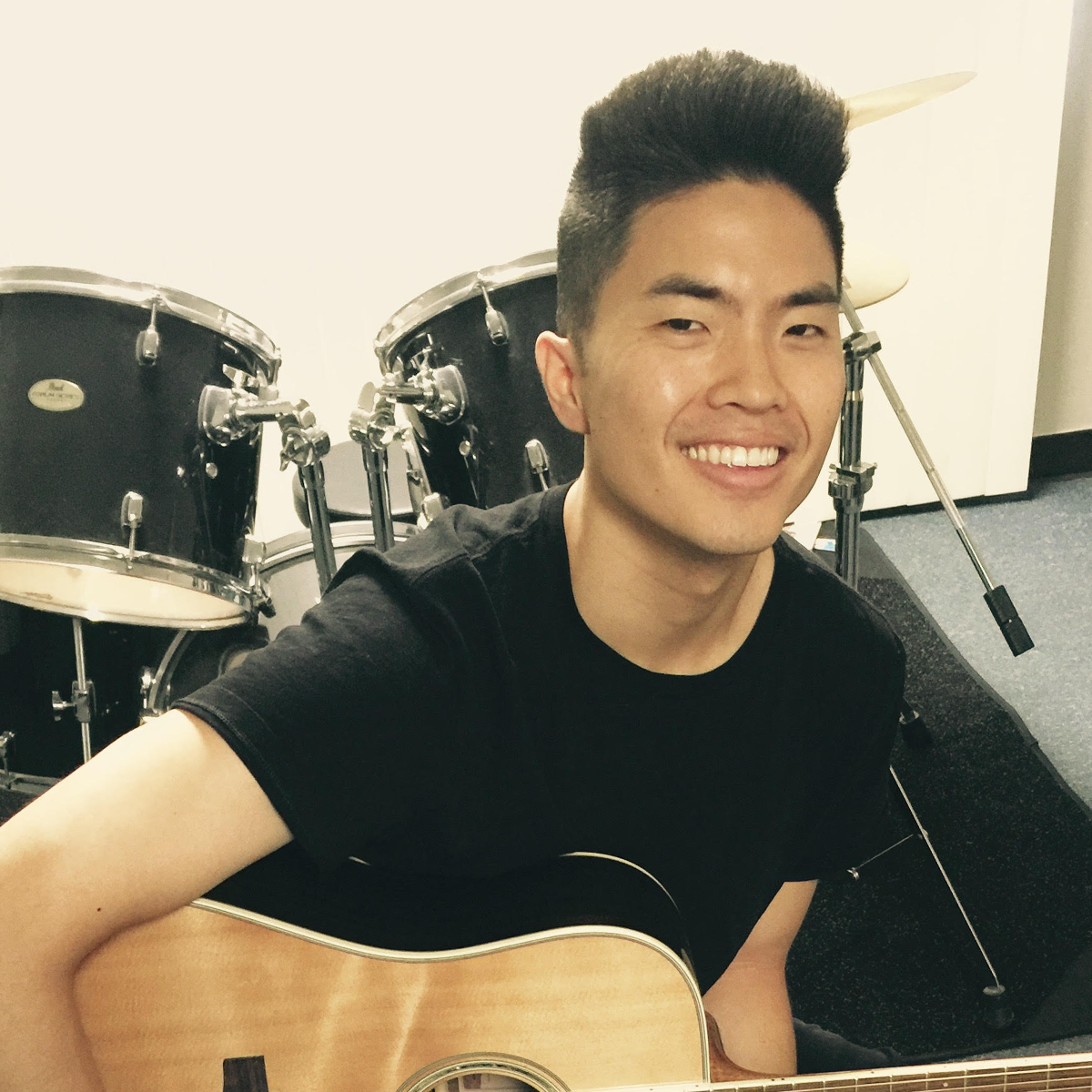 The Guitarist — Instructors