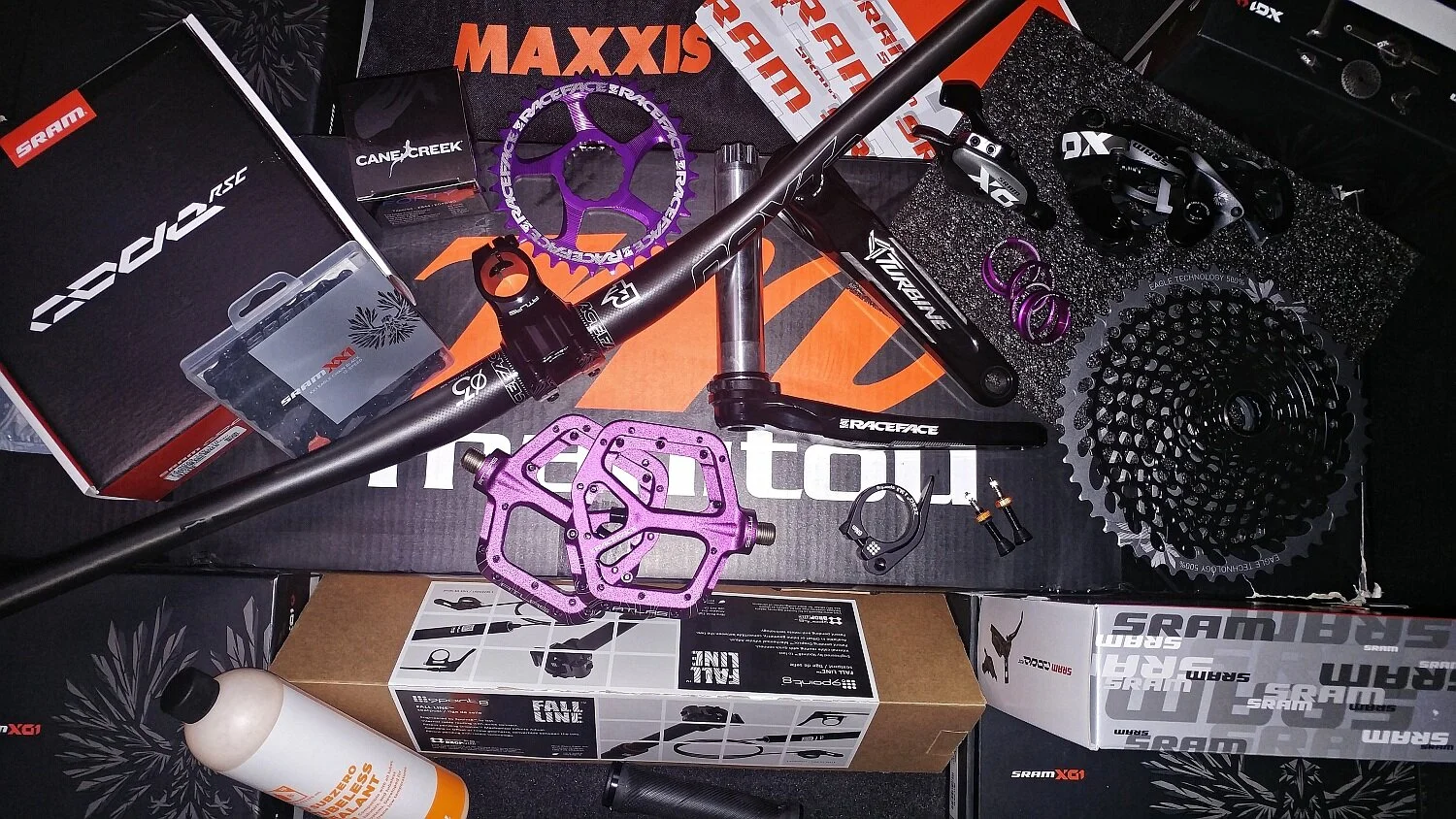 FOES RACING - MUTZ v3 Fat bike - Made in USA — RideFATbikes.ca