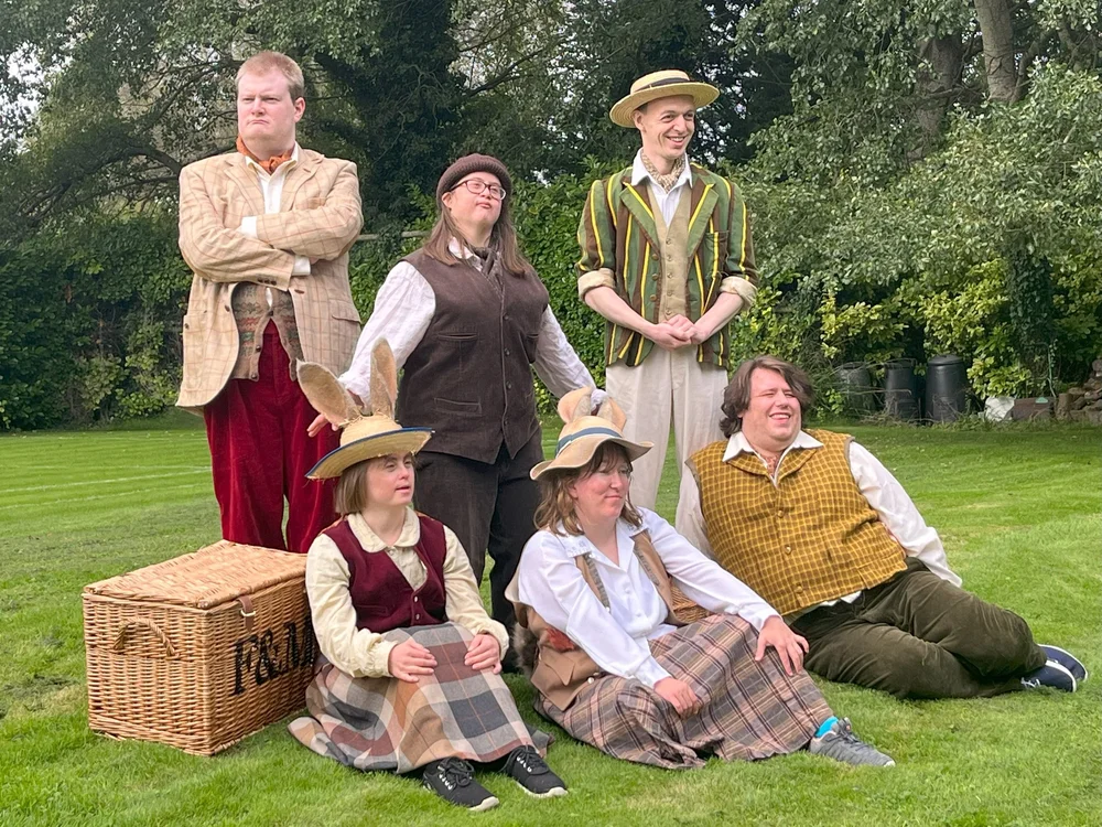 Pastoral setting for Wind in the Willows photo shoot — Blue Apple
