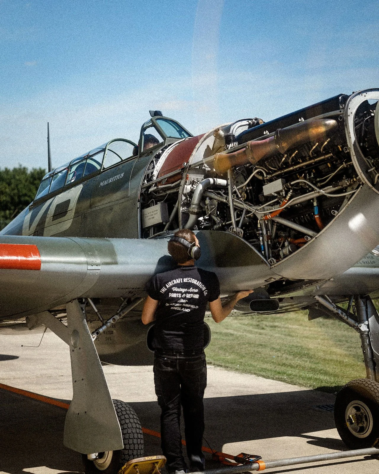 Hurricane BE505