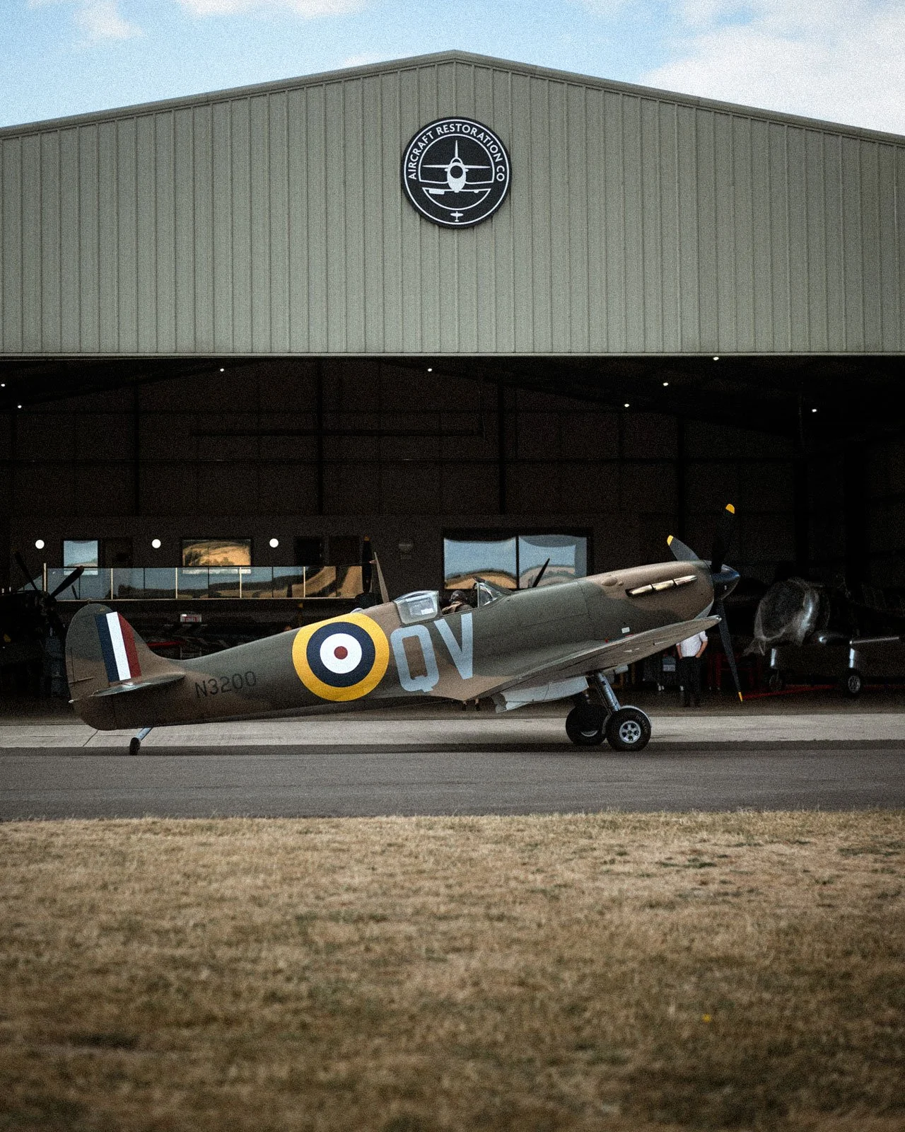 Spitfire N3200
