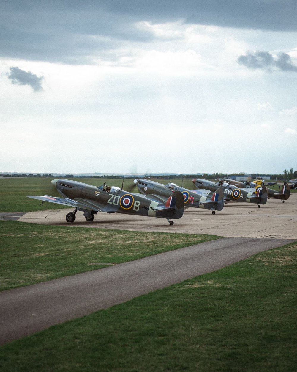 Spitfire MH434