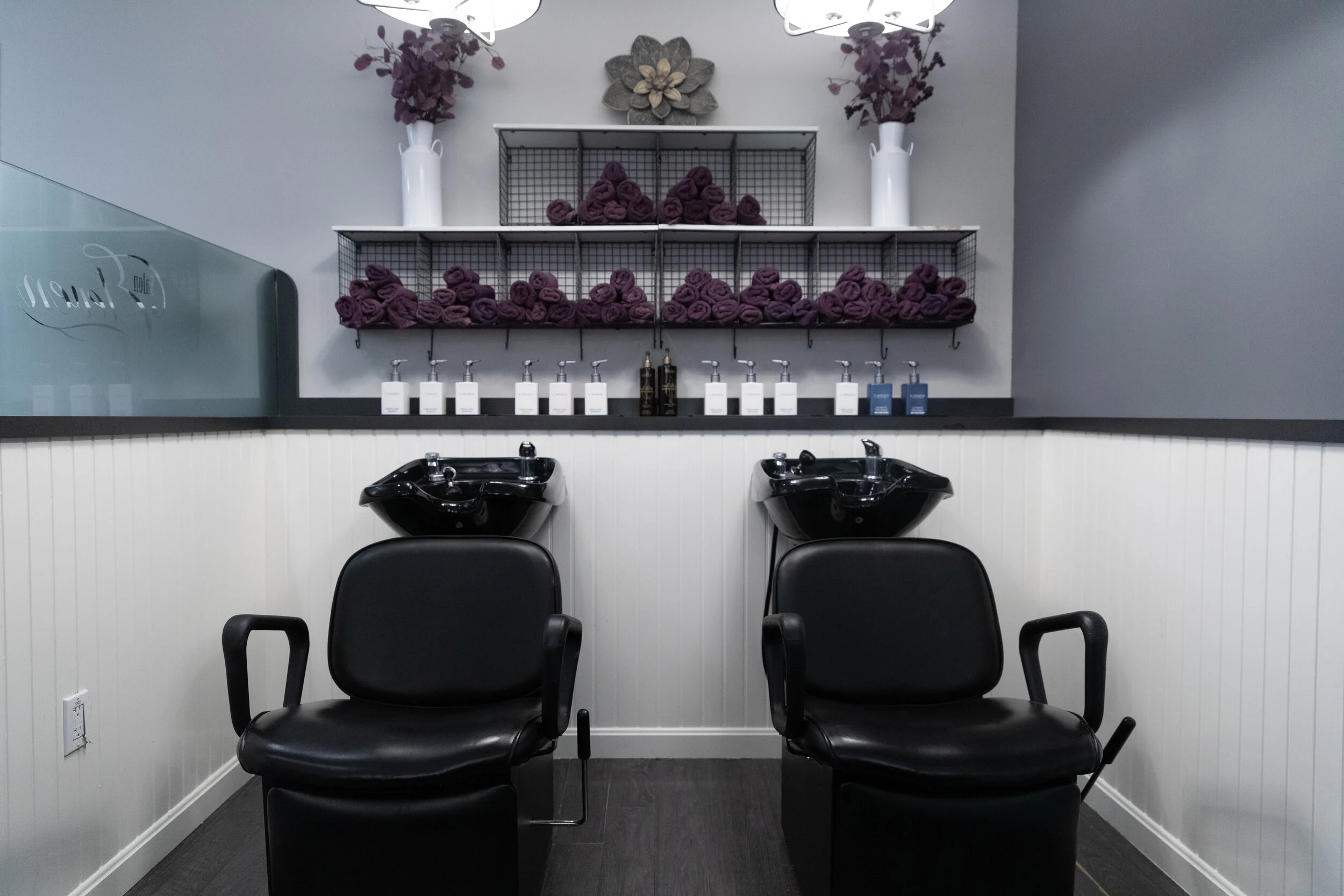 Gallery — Salon Eleven