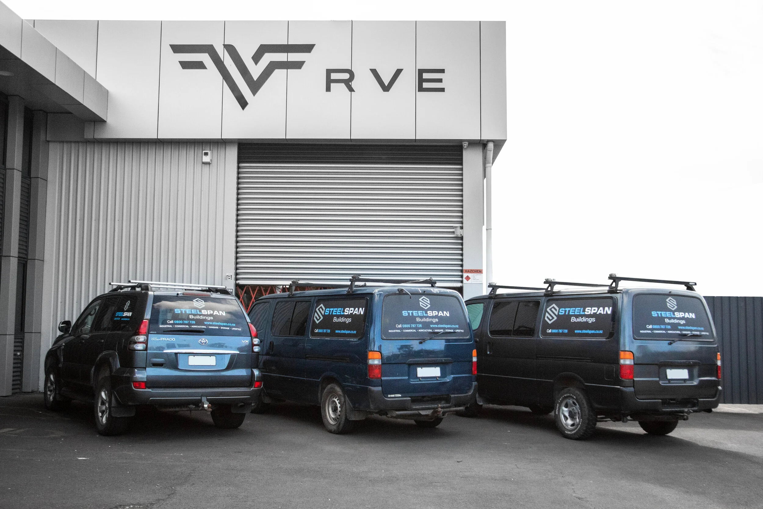 RVE - Sign writing Auckland, decal team, icon signs, omsand signs ...