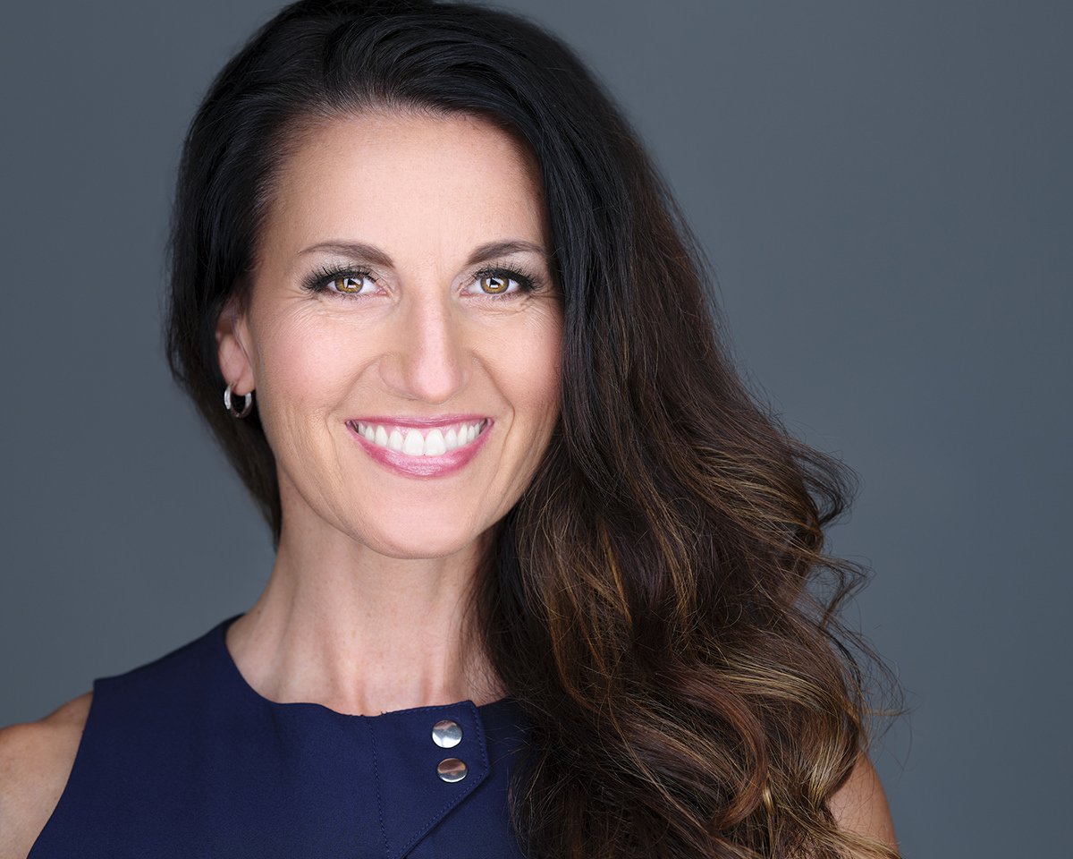 Professional Headshot Photographer | Sheboygan, WI - New Hire Headshot ...