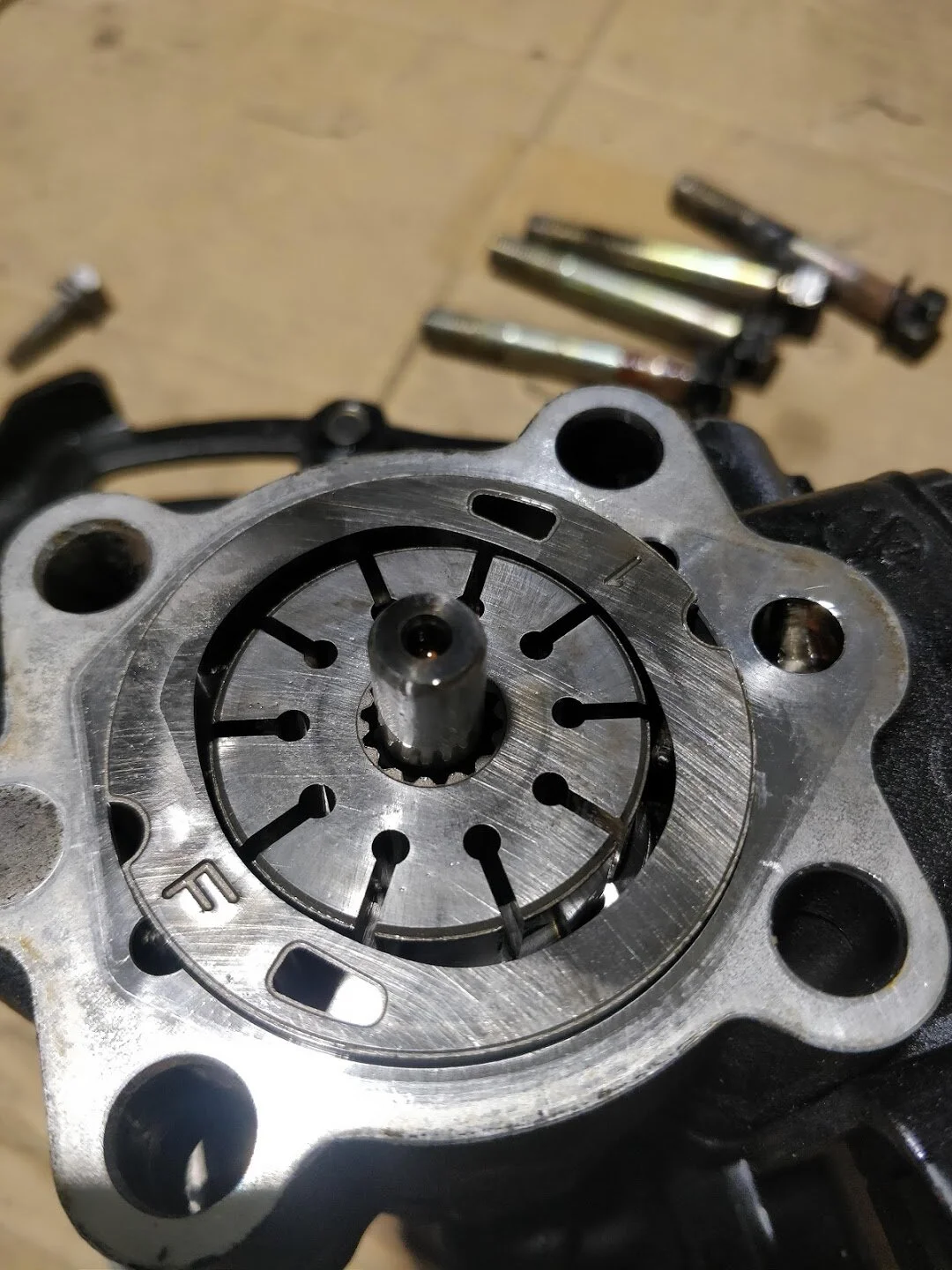 How to Remove HICAS in your Nissan Skyline R32 GTST GTR and GTS4 - DIY ...