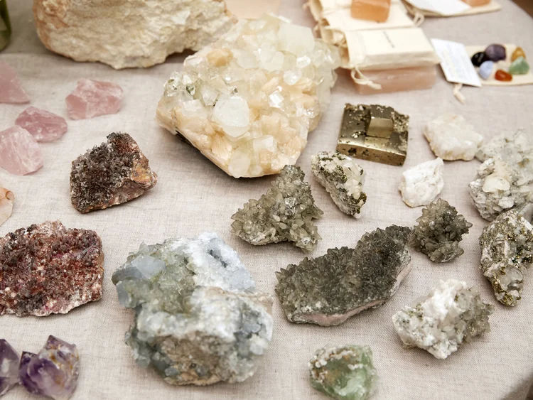 A Beginner's Guide To Crystals — A WILD DOVE
