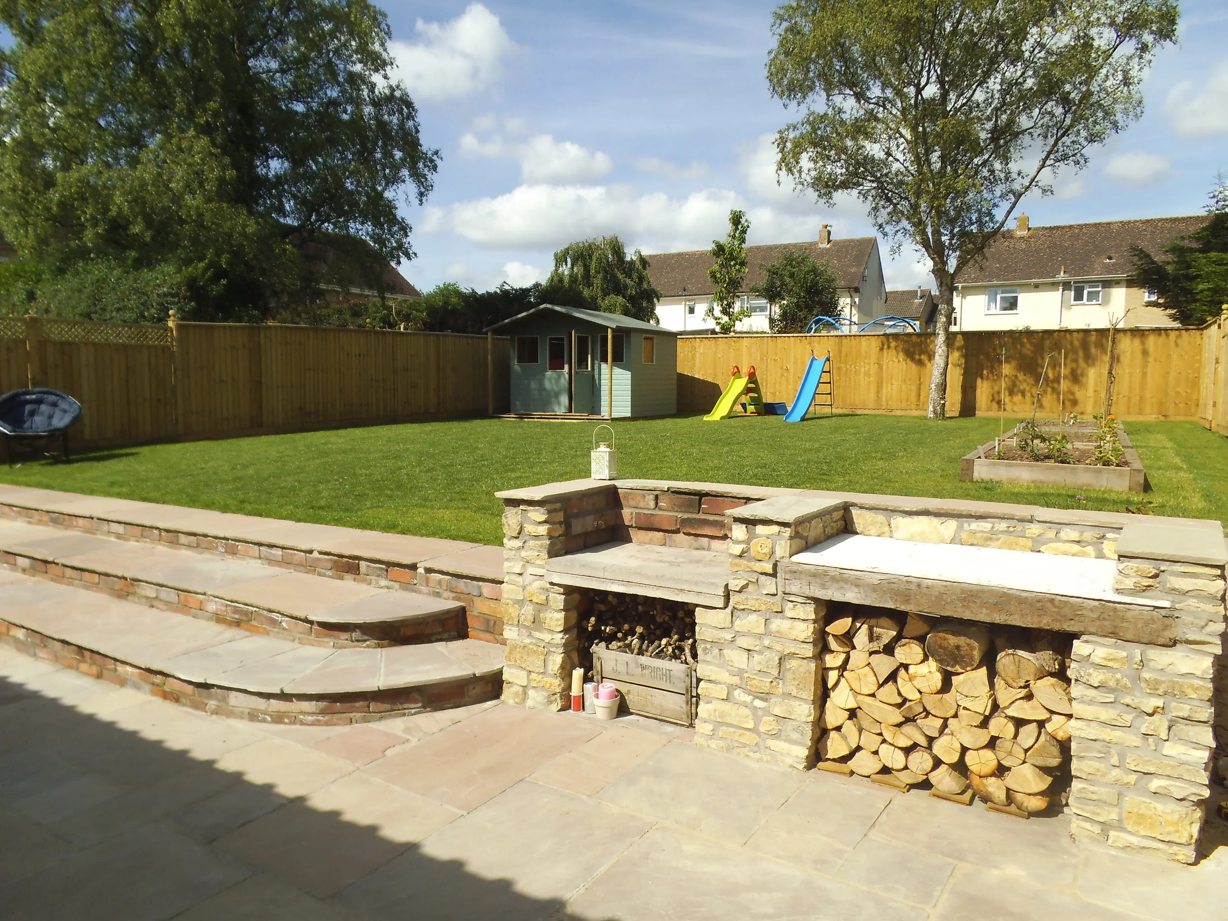 Large Garden with a Bespoke Log Store — Adrian Stoute
