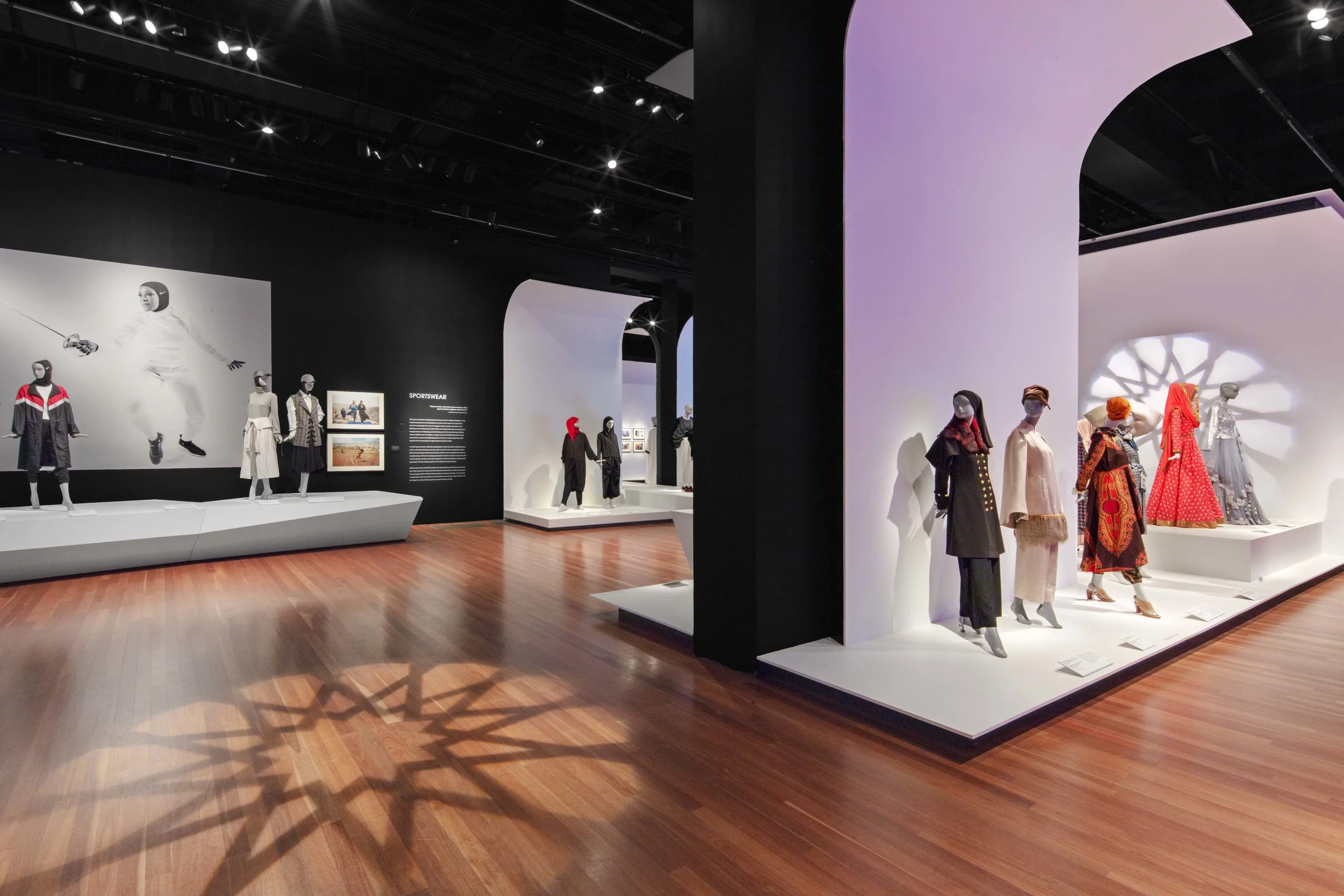 CONTEMPORARY MUSLIM FASHIONS EXHIBITION DE YOUNG MUSEUM, SF 2018 ...