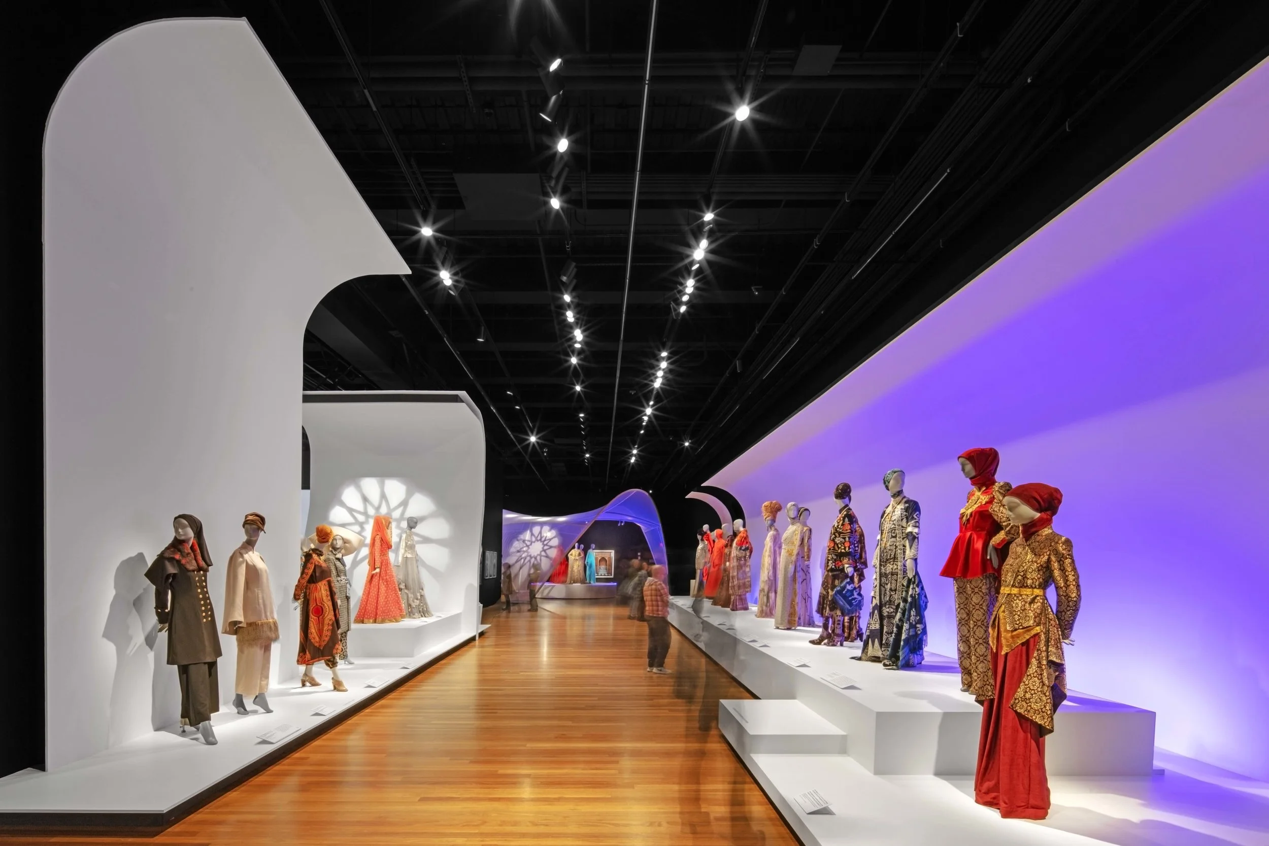 CONTEMPORARY MUSLIM FASHIONS EXHIBITION DE YOUNG MUSEUM, SF 2018 ...