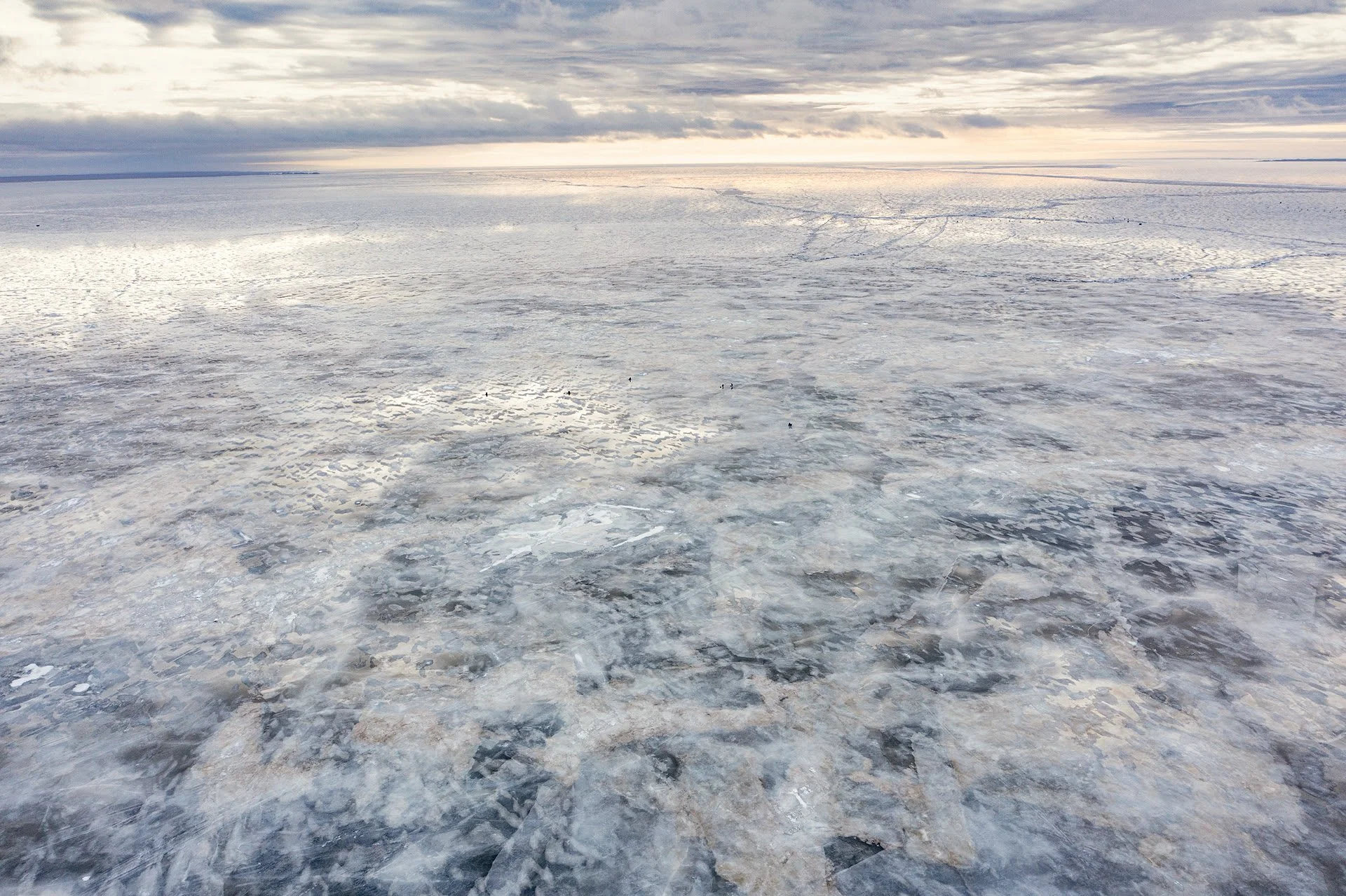 Il ghiaccio del Mar Baltico nella fotografia di Bernhard Lang — ARTBOOMS
