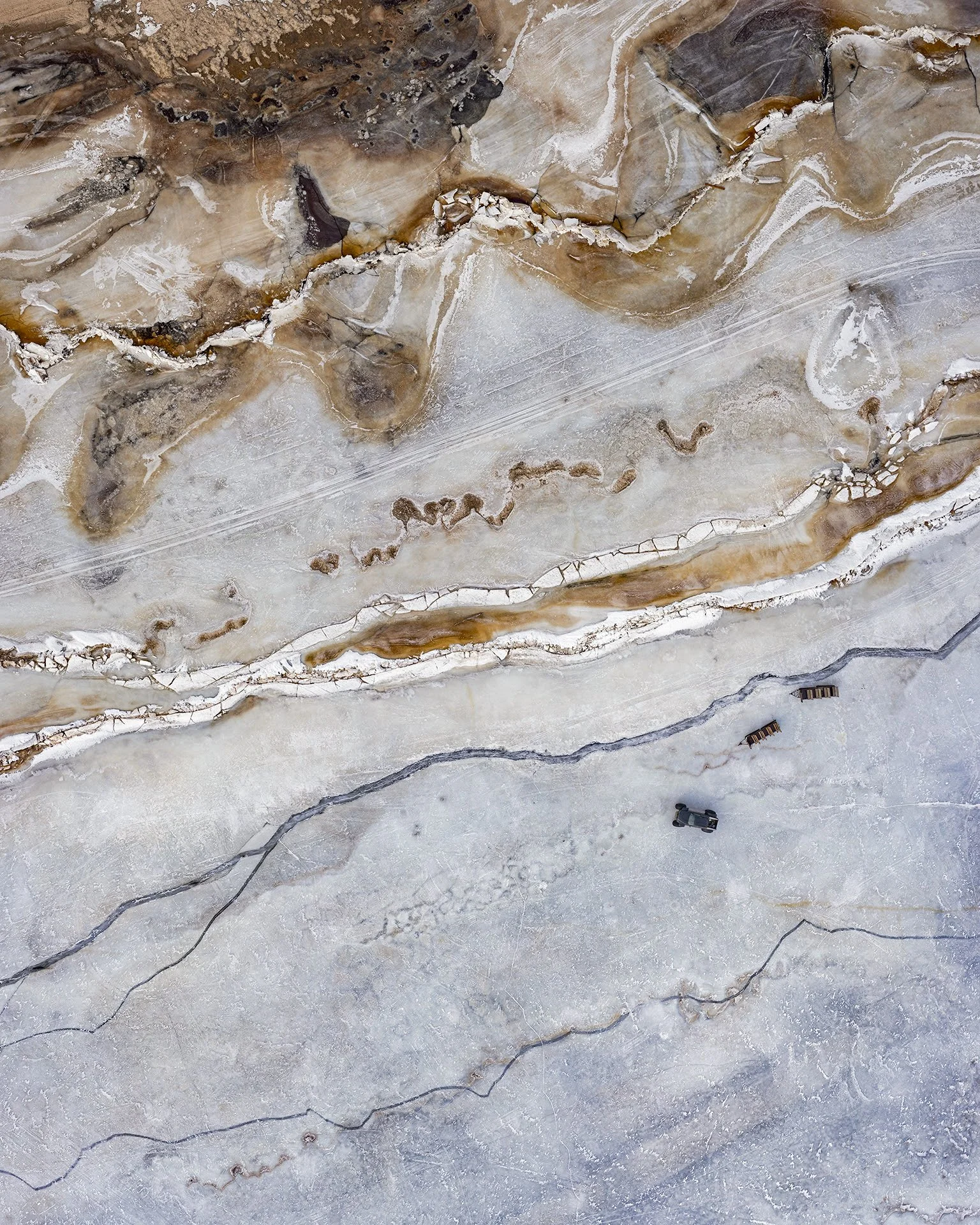 Il ghiaccio del Mar Baltico nella fotografia di Bernhard Lang — ARTBOOMS