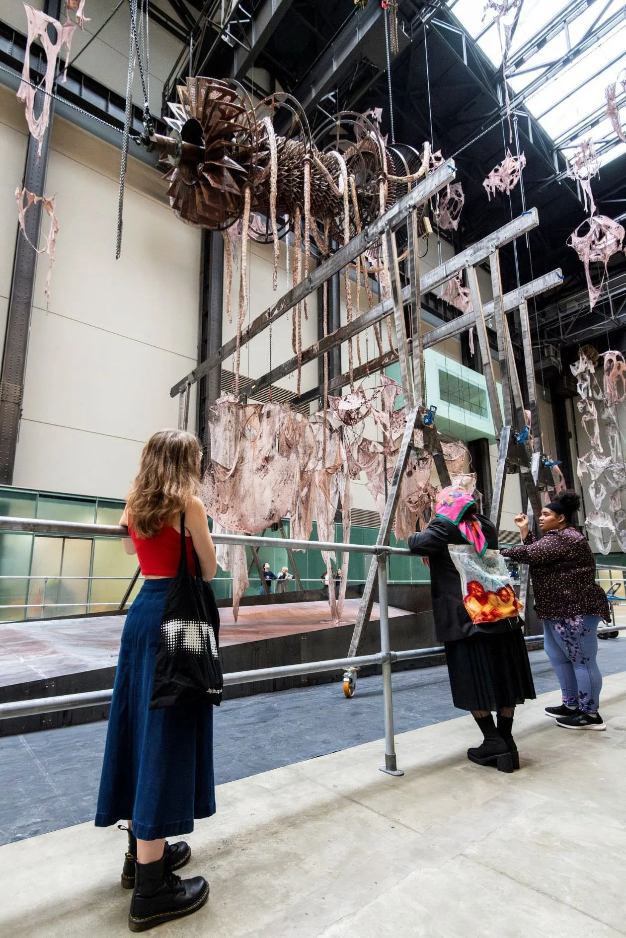 Mire Lee alla Turbine Hall della Tate Modern fa discutere — ARTBOOMS