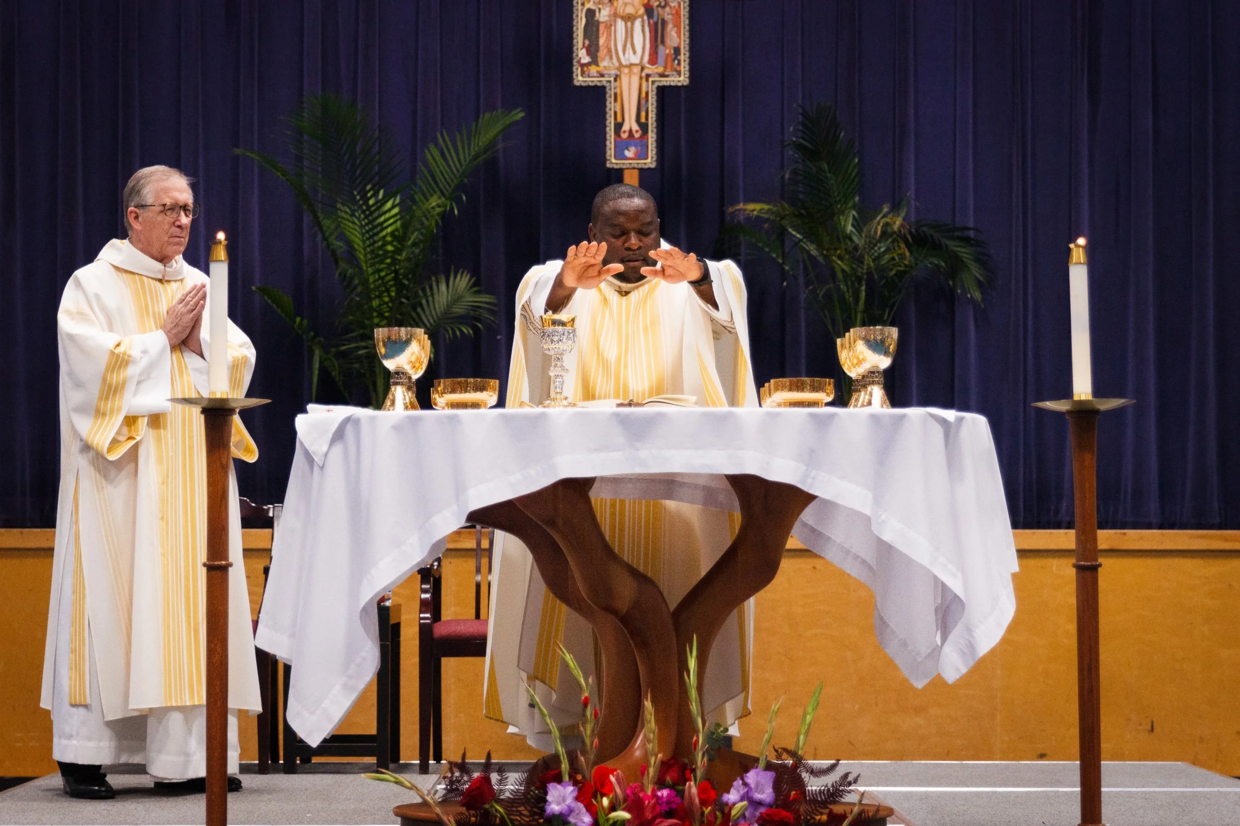 Catholic Mass Images