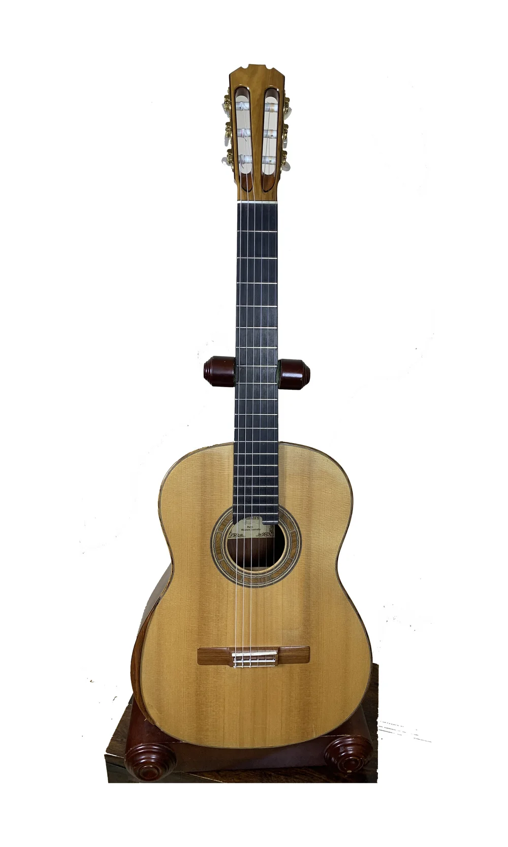 1977 Ramirez 1A (660 Scale) Cedar Top + Case — GuitarsOnline.com.au