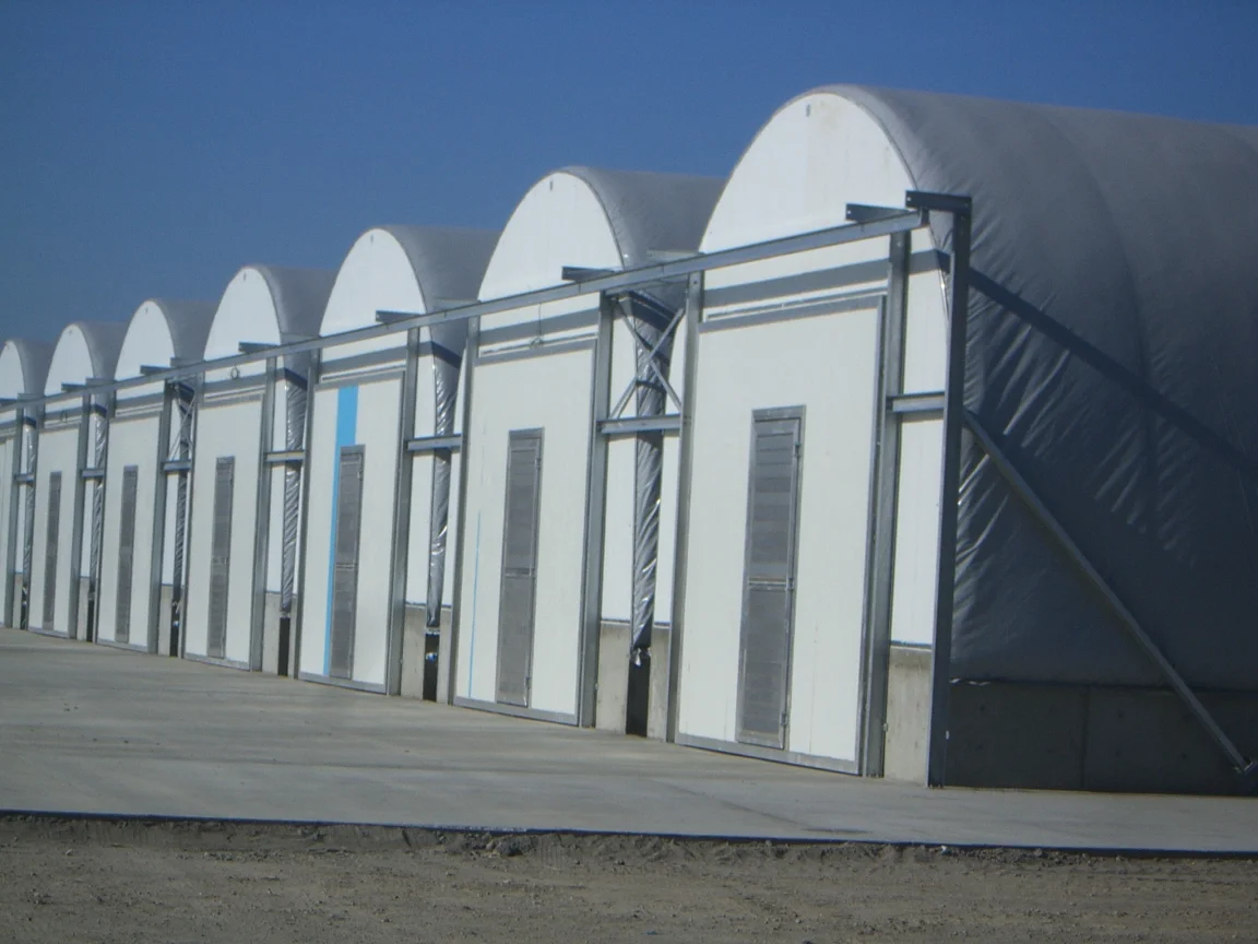 mushroom growing rooms, mushroom tunnel, mushroom hooped structures ...