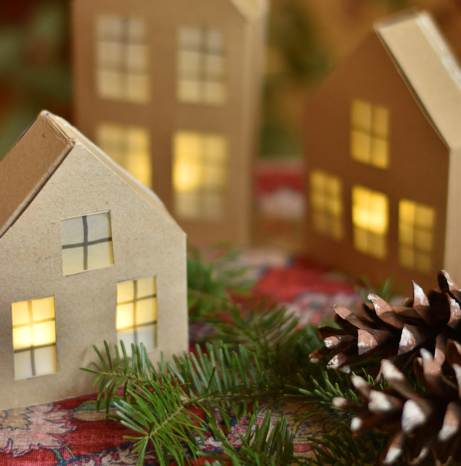 Holiday Houses with lighted windows are easy to make with this free how ...