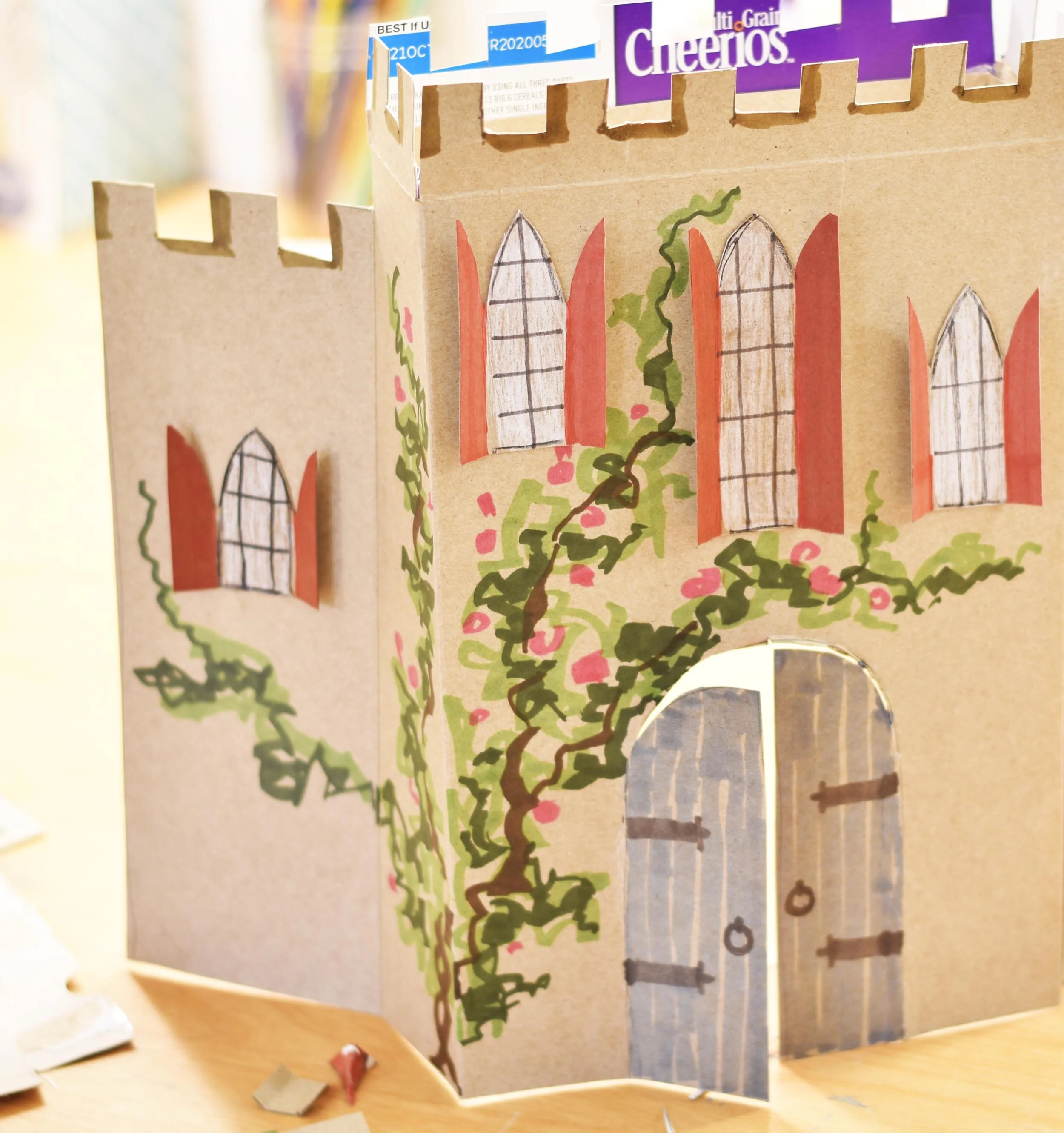 Cereal Box Castle craft. Make an awesome castle to play with out of any ...