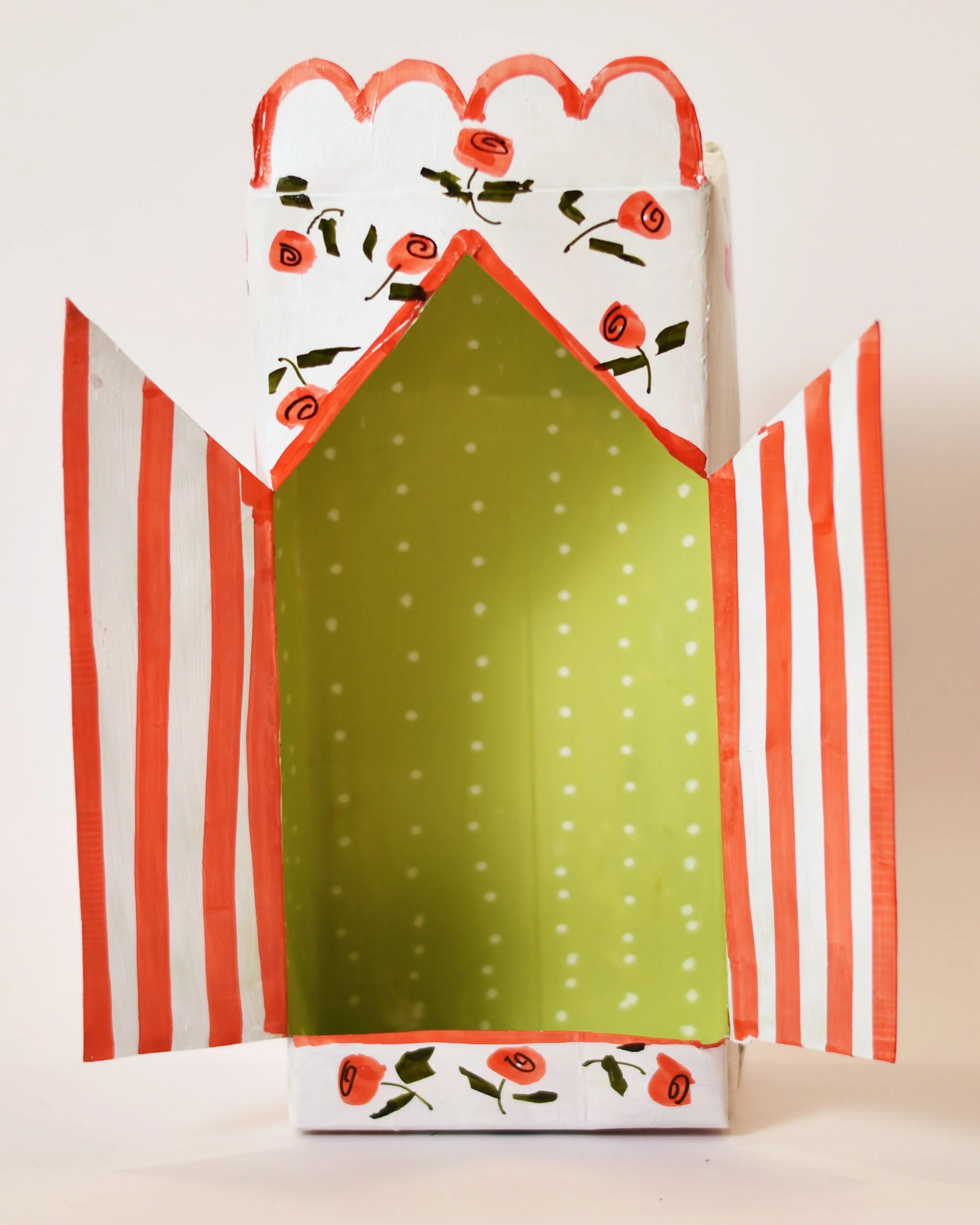 Indoor/Outdoor Nicho — Right Now Crafts