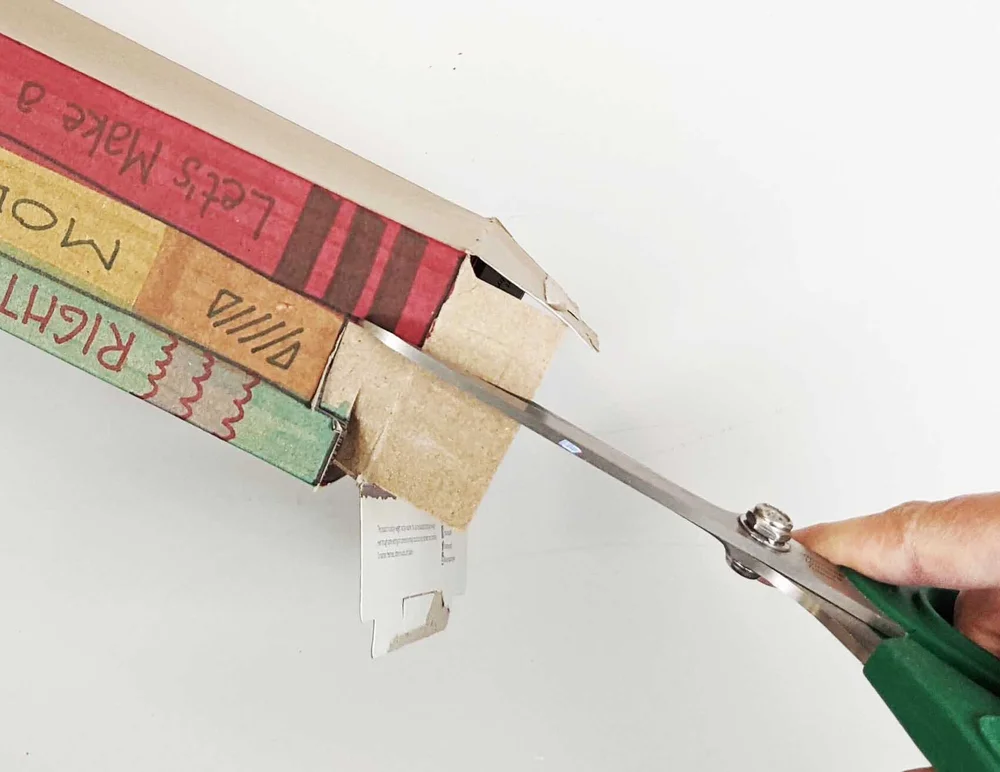 Book Nook, the secret hiding place that looks like books. — Right Now ...