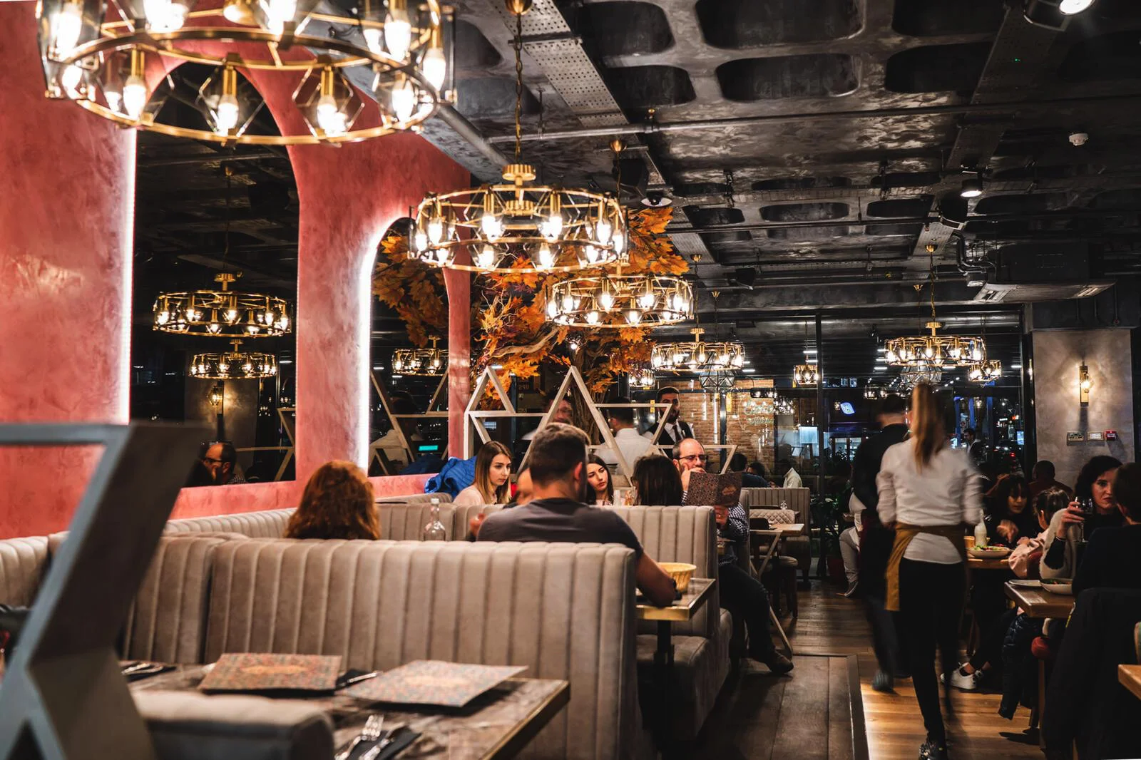 LONDON RESTAURANT DESIGN - Ambient and inviting — Bar & Restaurant ...