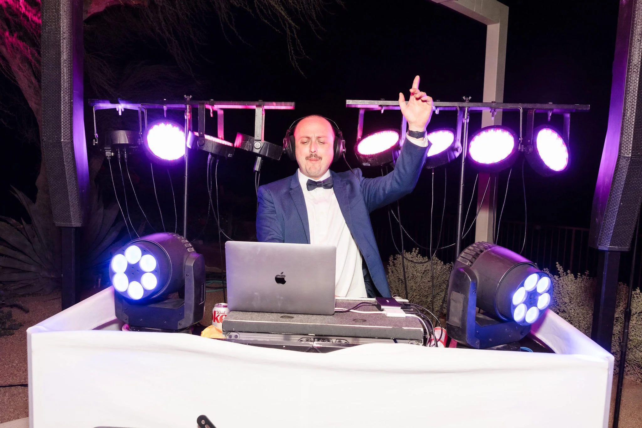Reviews — DJ Jon Don Myers