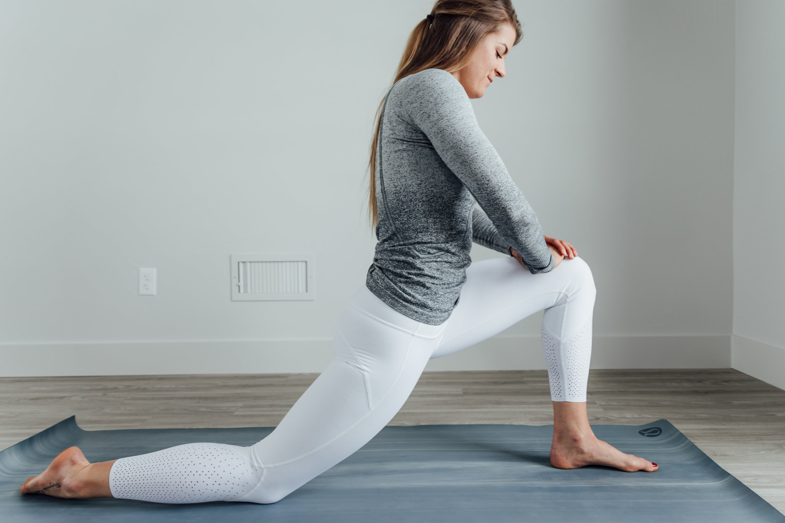 The Wellness Rookie-5 Simple Stretches for Winter Athletes