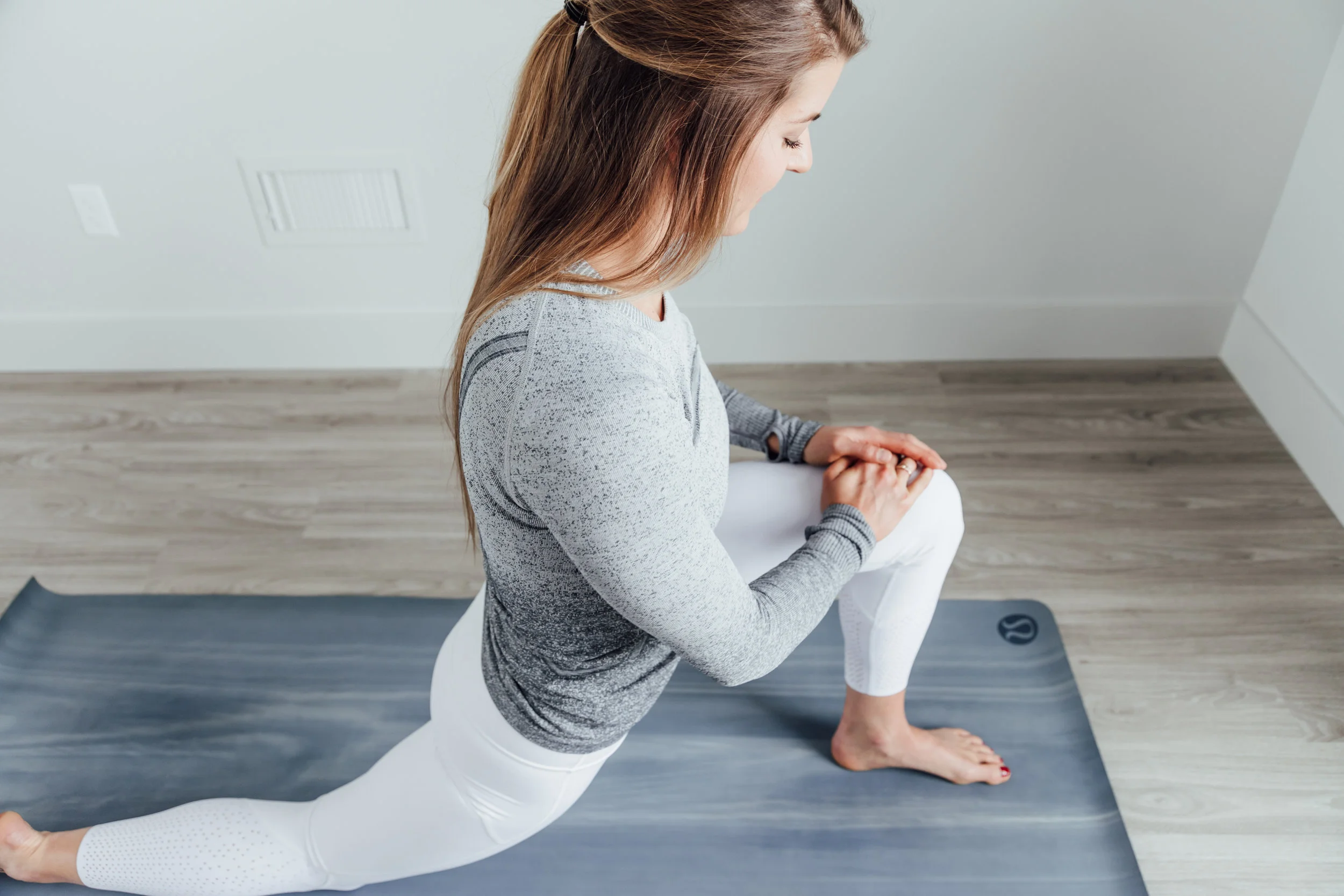 The Wellness Rookie-5 Simple Stretches for Winter Athletes