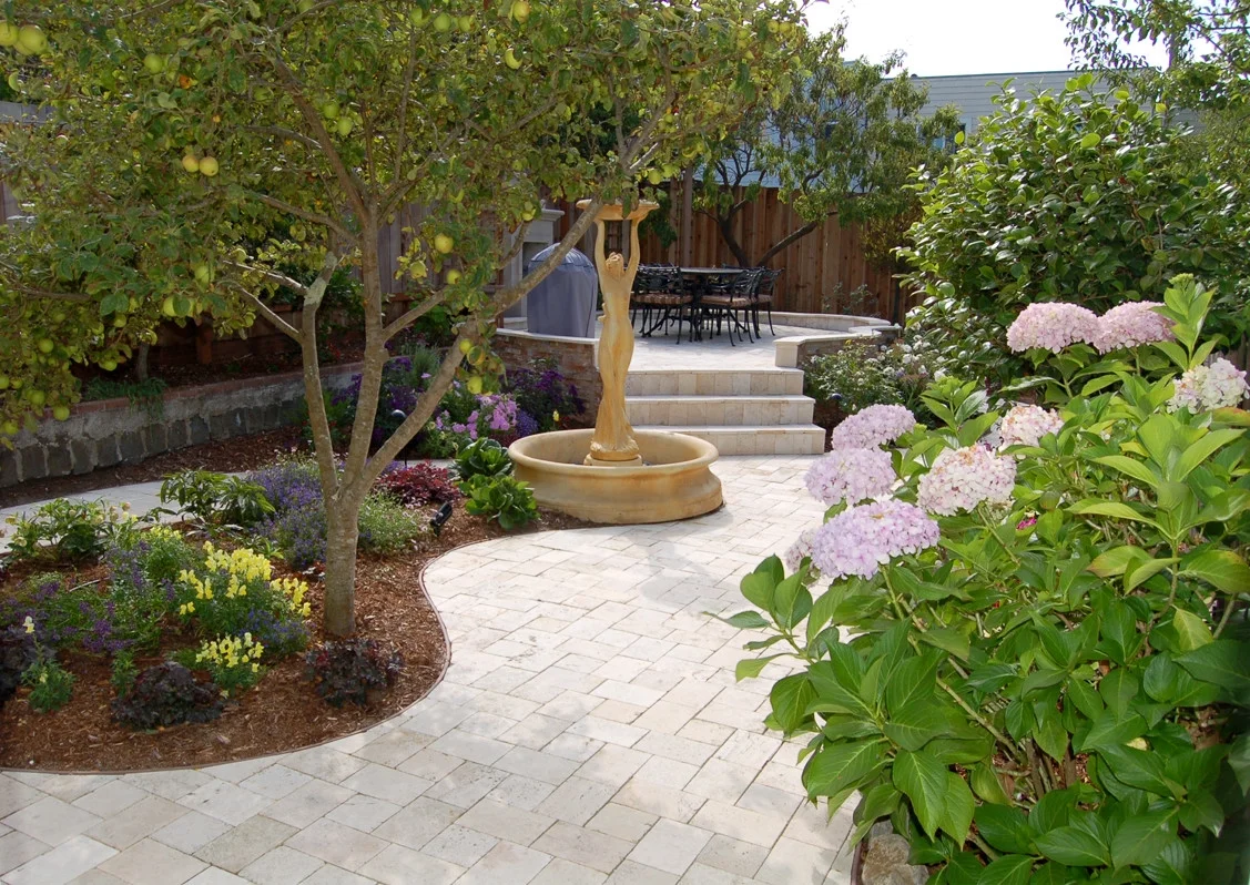 Janet Moyer Landscaping