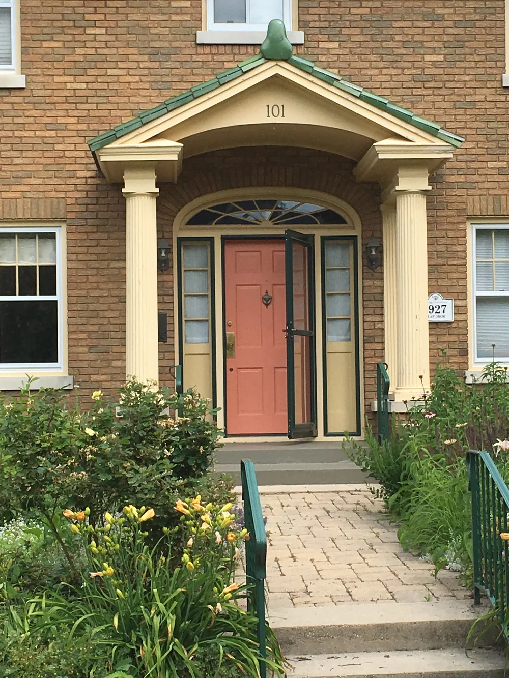 Historic Elgin101 Hamilton Avenue