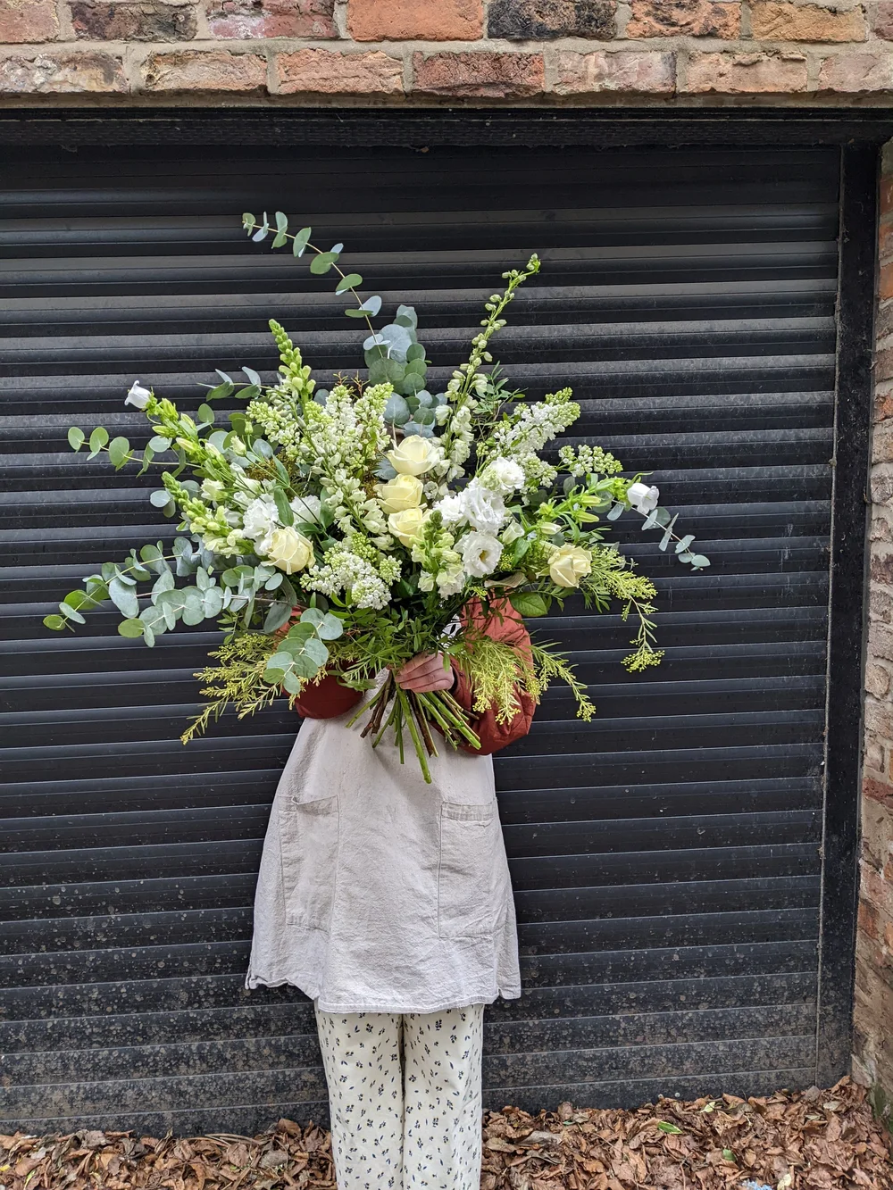 ORDER FLOWERS — Chloë Robinson