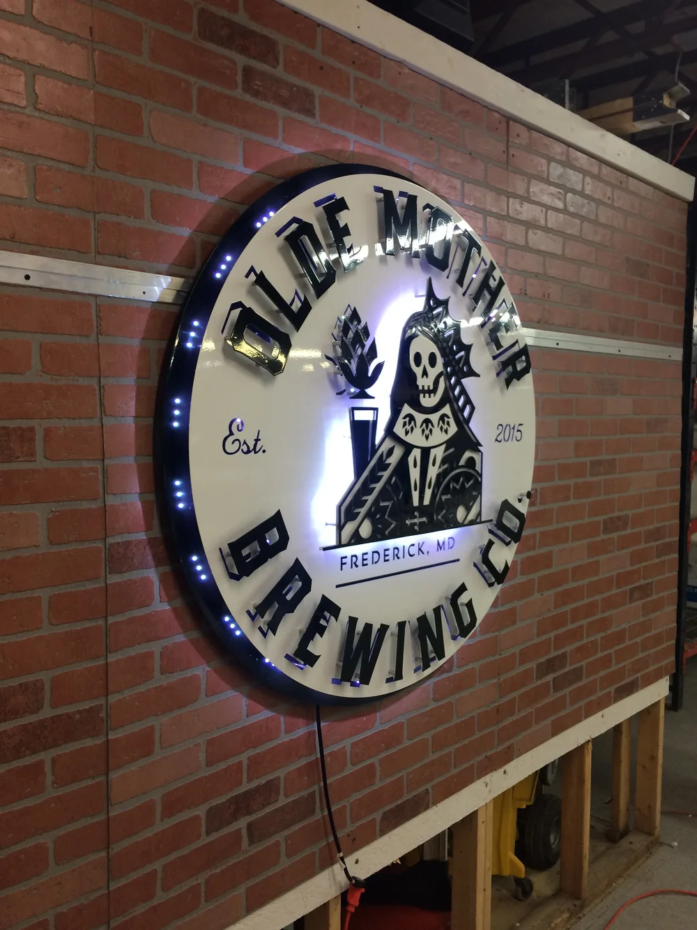 LED Benefits and How They Enhance Custom Sign Design - ShieldCo