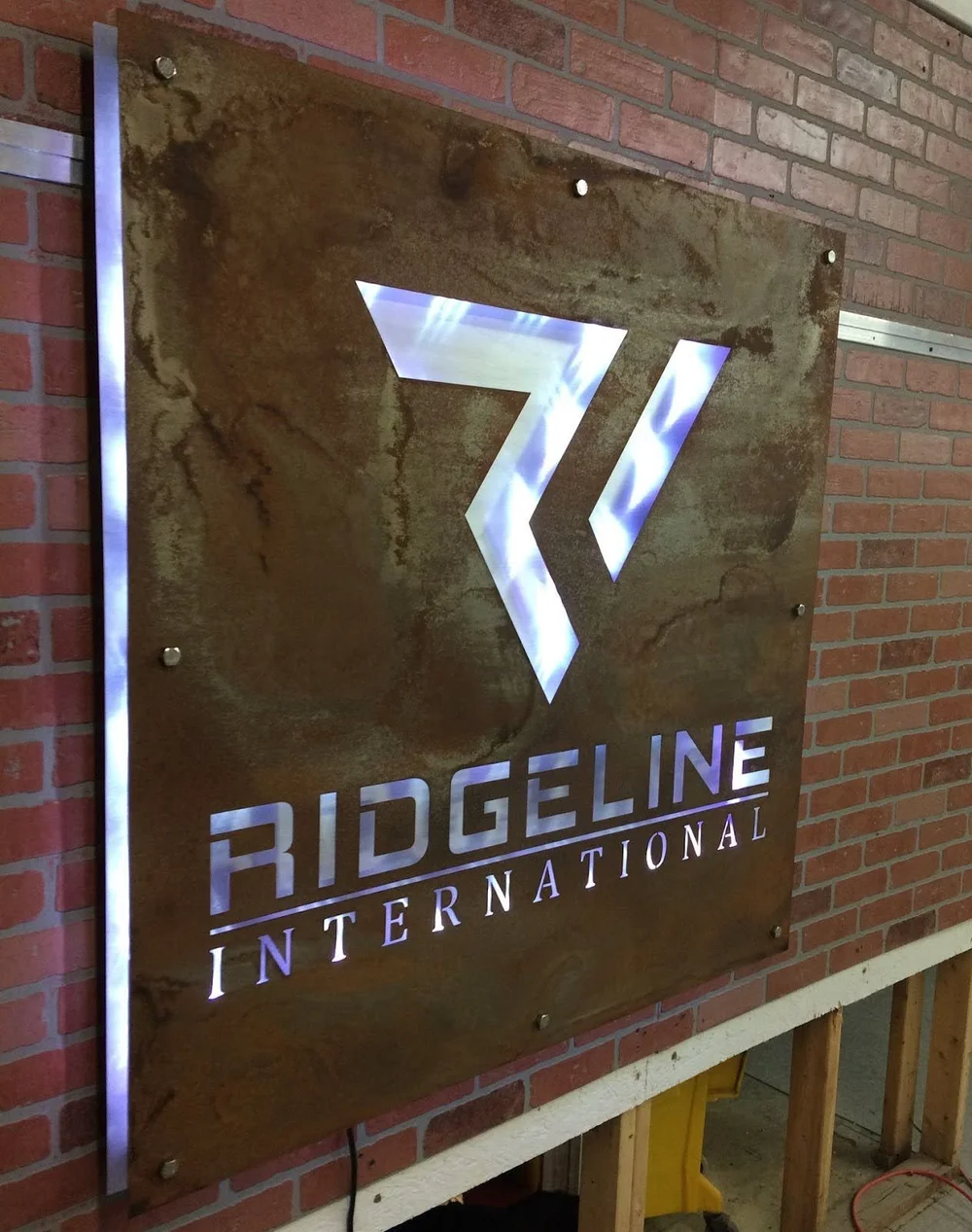 How Do You Protect and Maintain Outdoor Metal Sign Fixtures | ShieldCo ...