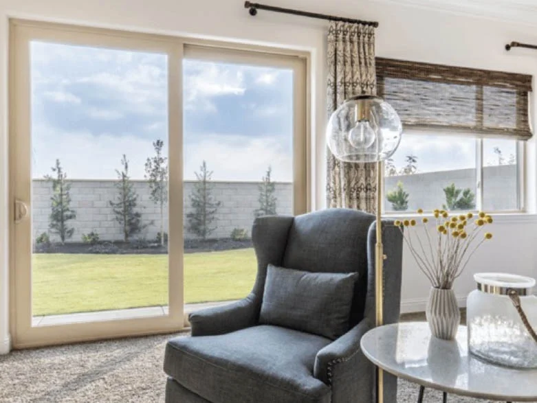 PREMIERE ONE IMPROVEMENTS — WINDOWS — Just H O M E