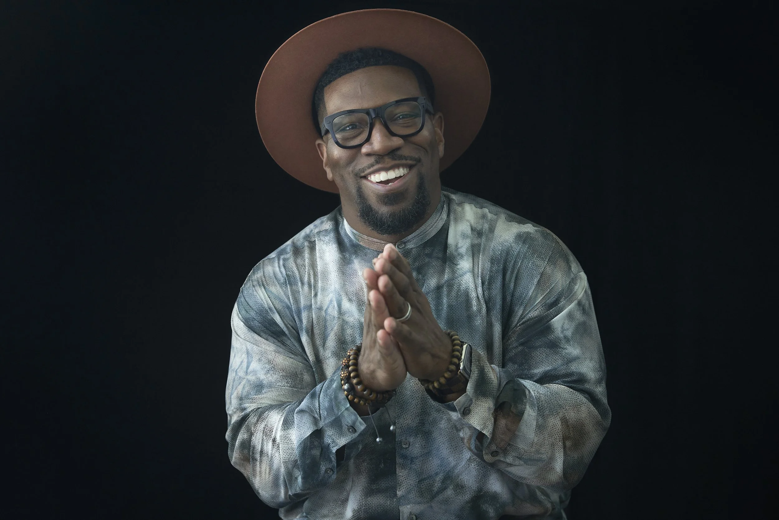 MEET THE SINGLETONS — NOW U KNOW LIFE CHURCH