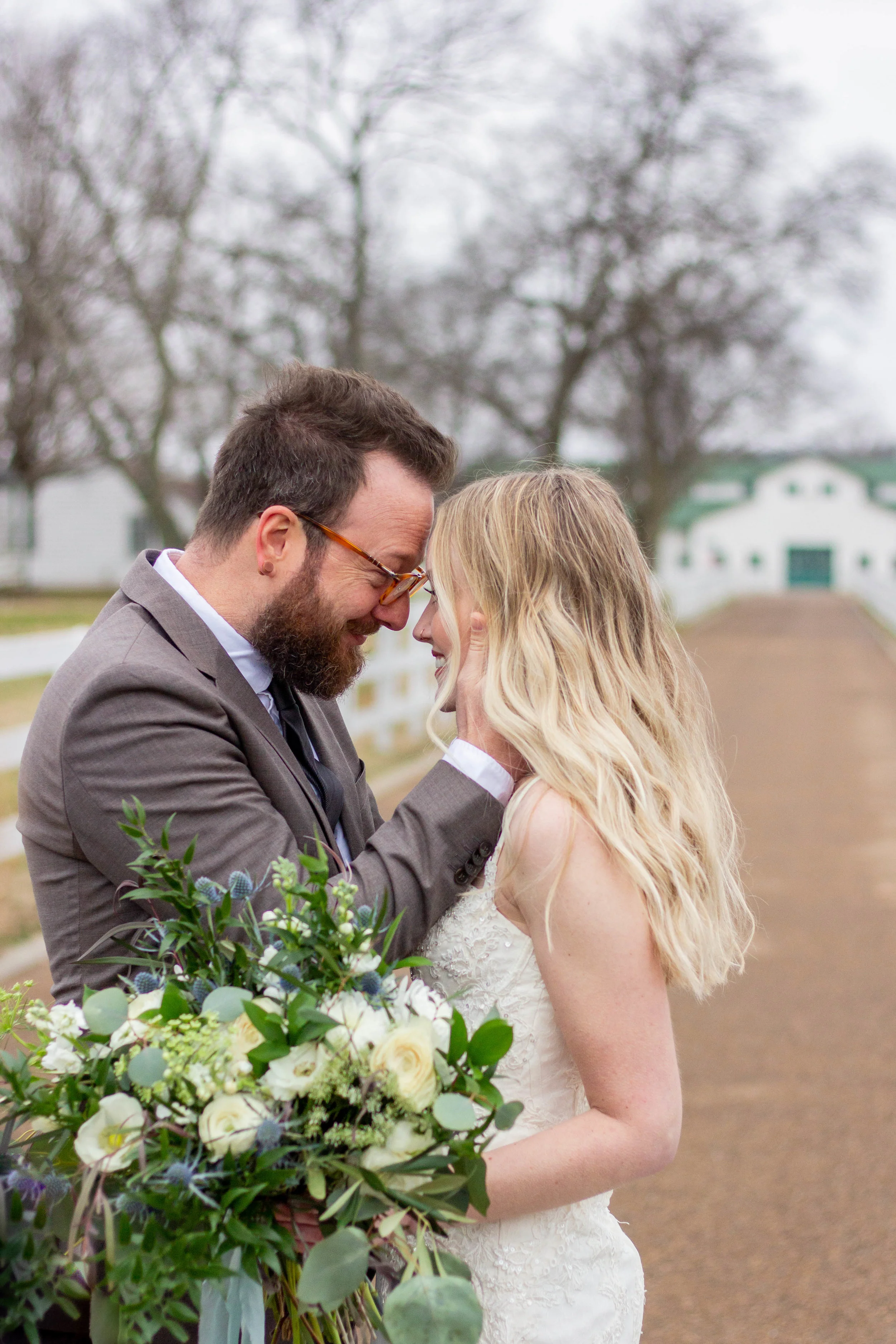 Hannah Capps is a Destination Lifestyle Wedding Photographer based in Hot Springs, Arkansas ...