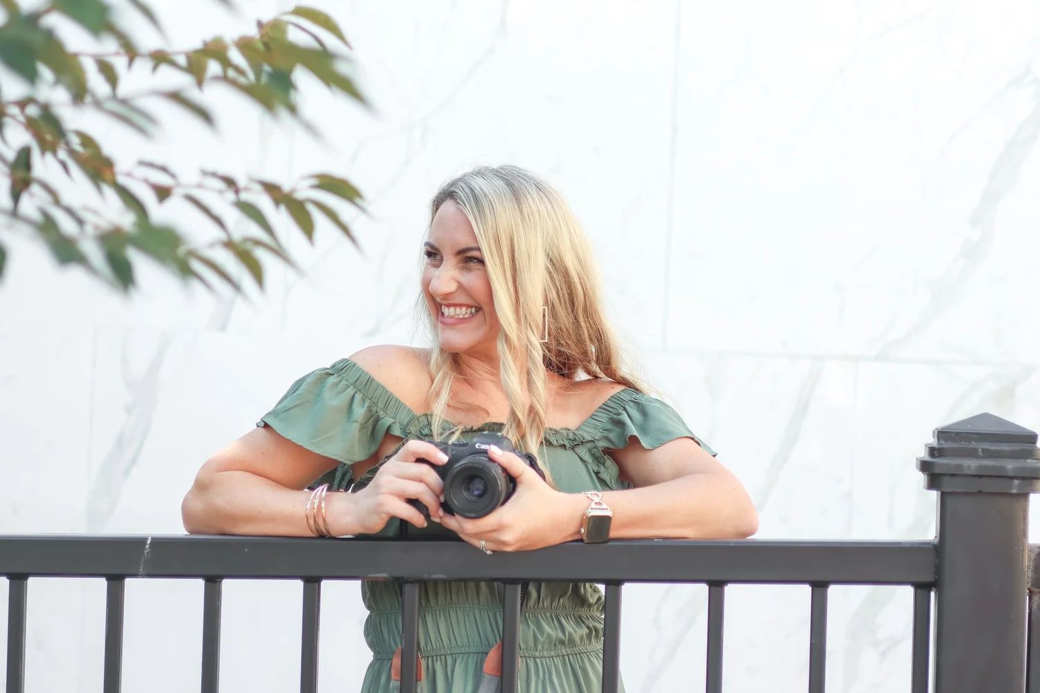 Destination wedding, portrait, and personal branding photographer based in Hot Springs, Arkansas ...