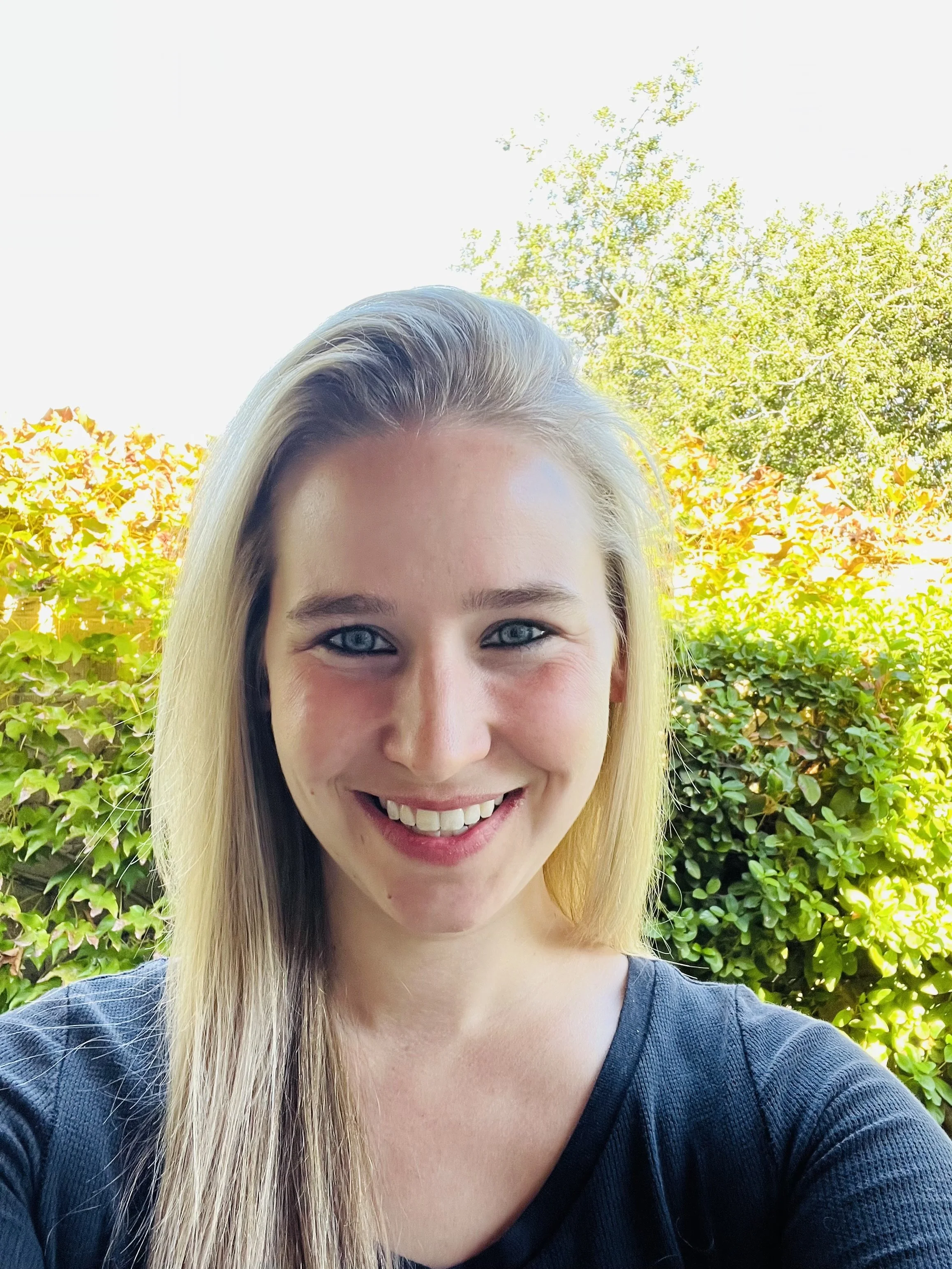 Chelsea Crowe, AMFT, APCC | Therapist in Sacramento, CA | Get Started